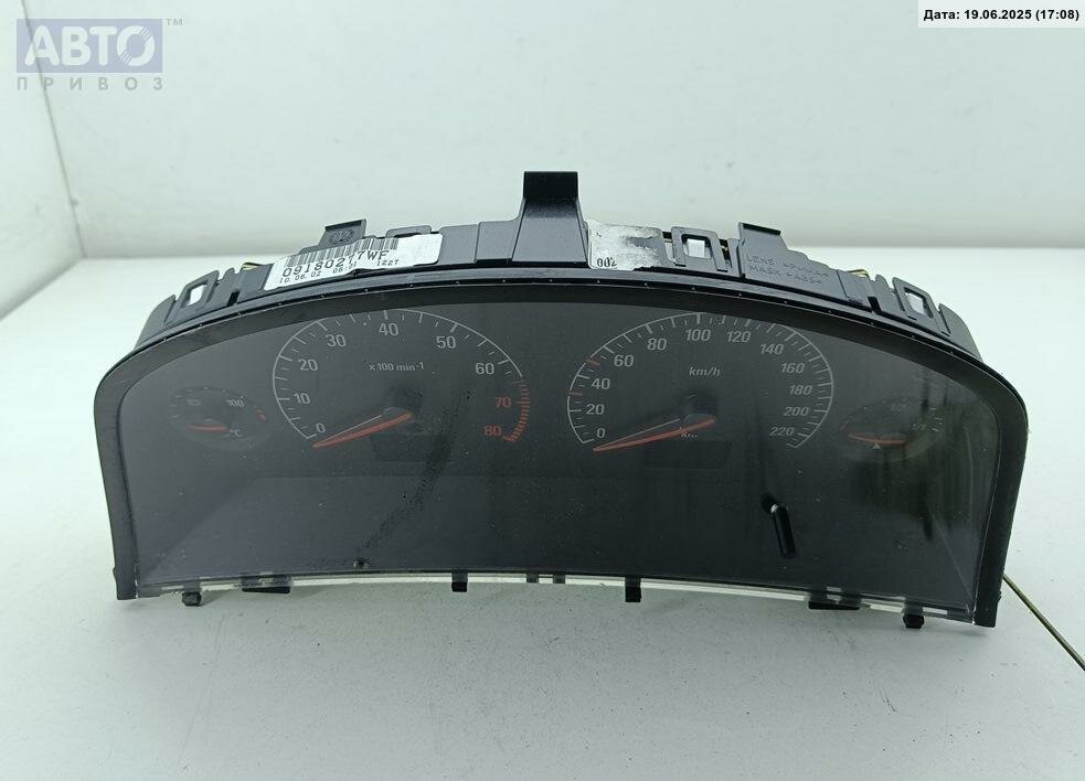 Щиток приборный (панель приборов) Opel Vectra C (2002-2008)