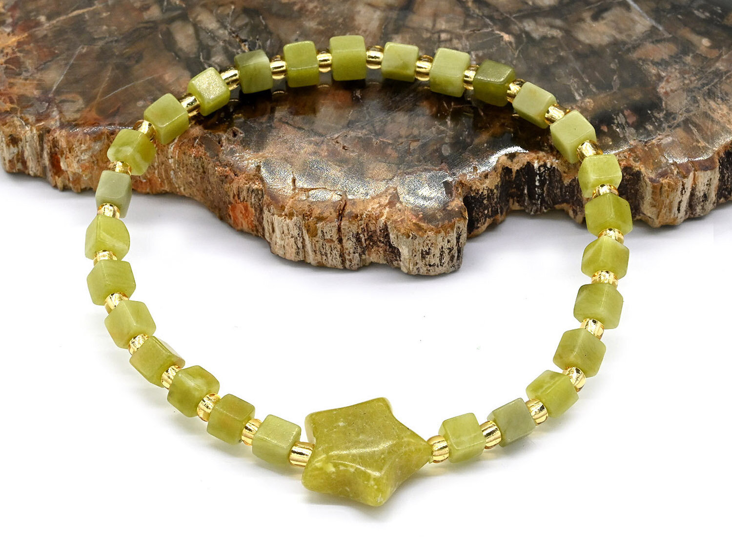 Браслет, нефрит