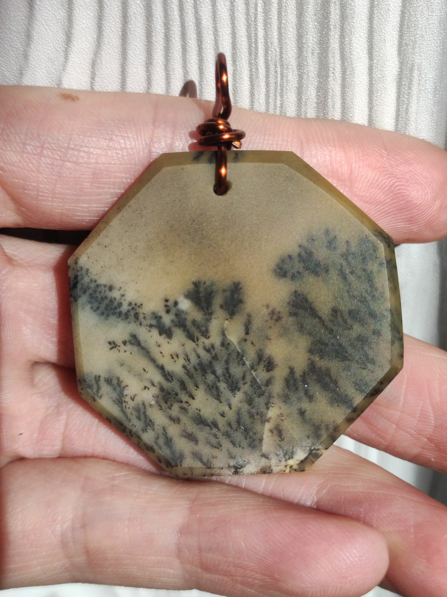 Подвеска, опал