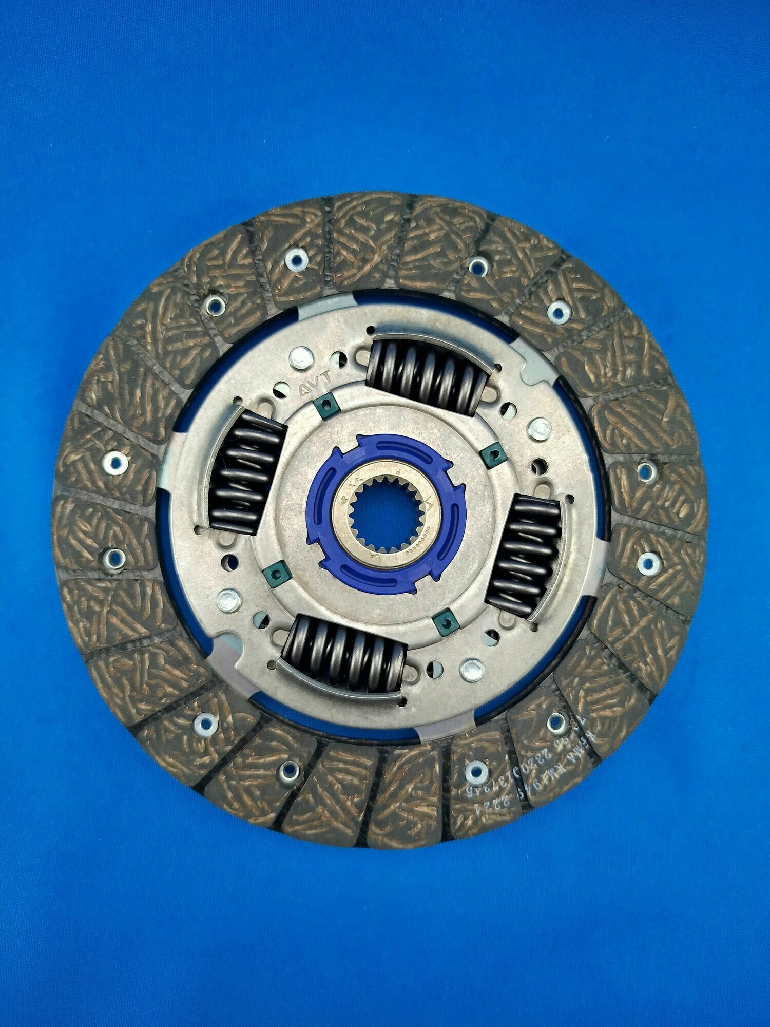 Диск сцепления ведомый "ВАЗ" для автомобилей Приора, Веста, X-Ray 1,6л