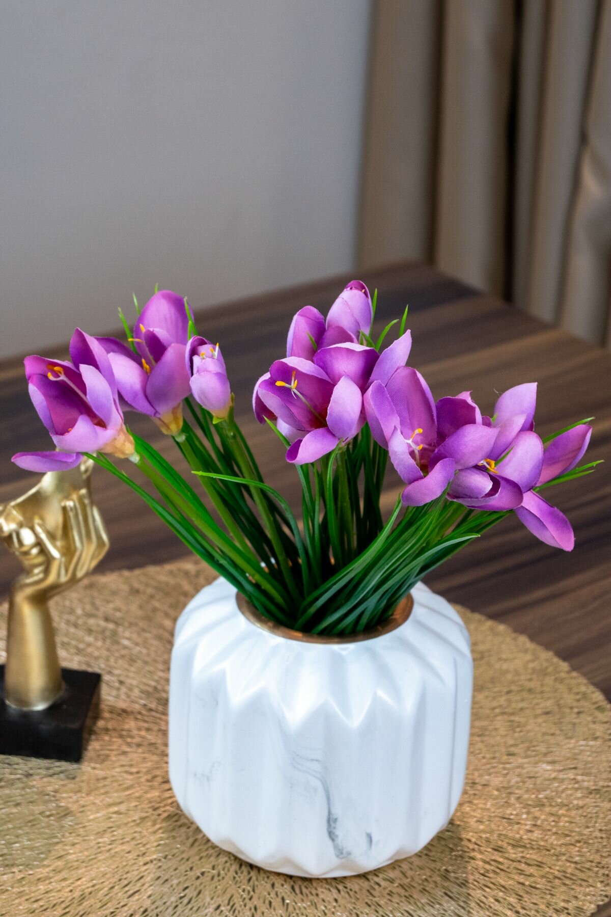 Искусственные цветы для декора букет Крокусов подснежник сиреневый 30 см 3 букета9 цветков