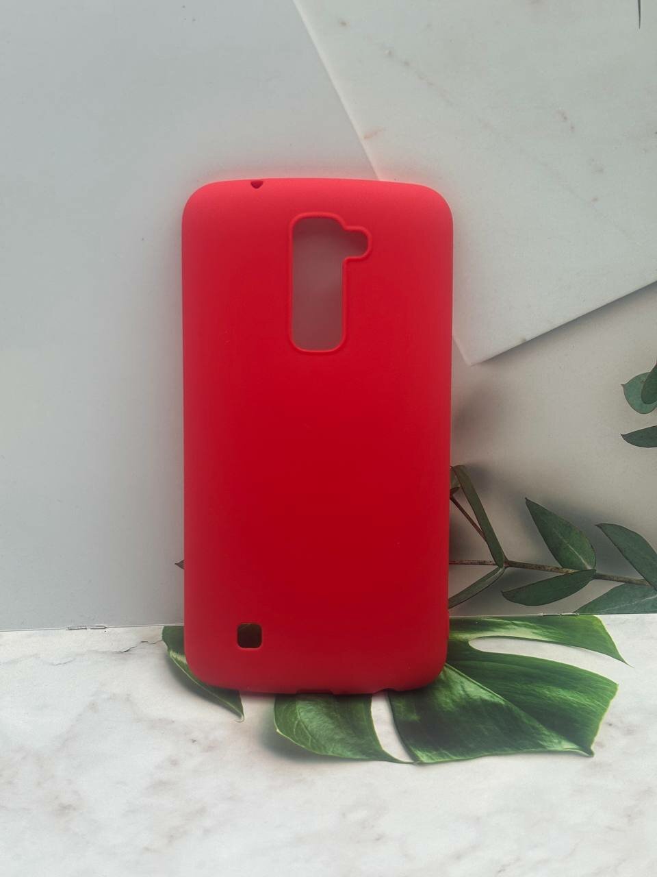 Силиконовый чехол на LG K10 защитный