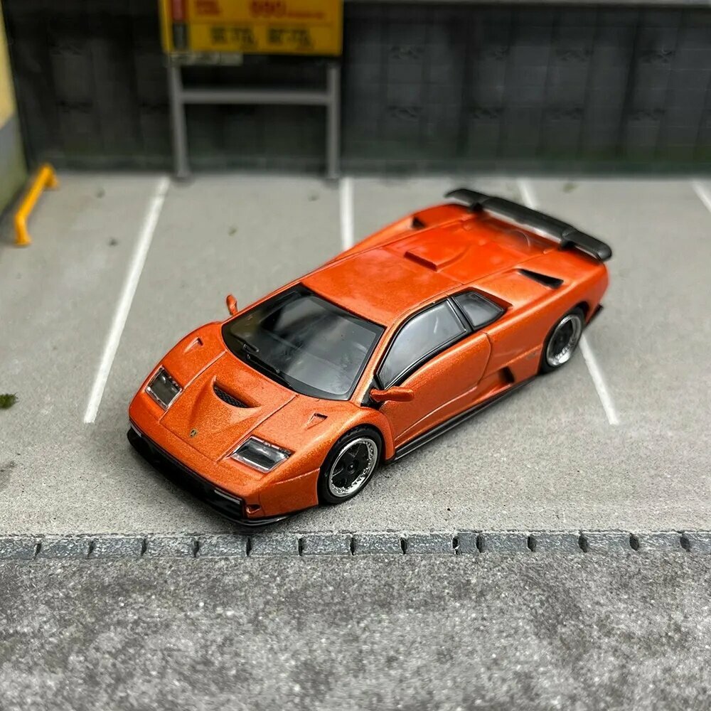 SH 1:64 Lamborghini Diablo GT 1998 Легковая модель автомобиля