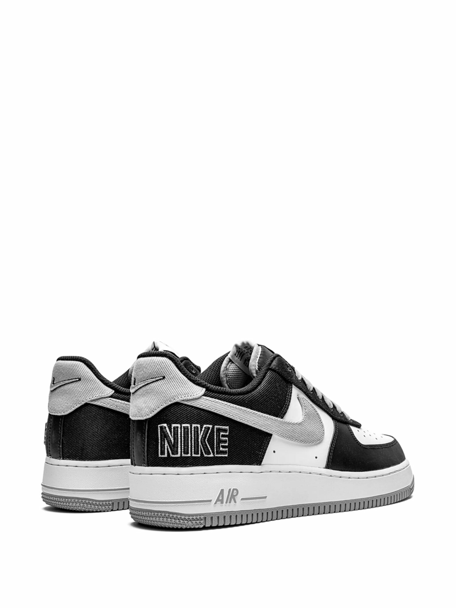 Кроссовки NIKE Air Force 1 '07 EMB, размер 10.5 US, чёрный — фото 1