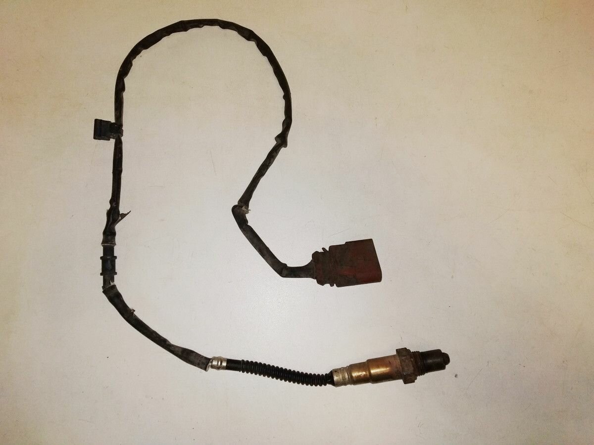 Лямбда зонд датчик кислородный Audi A8 4E