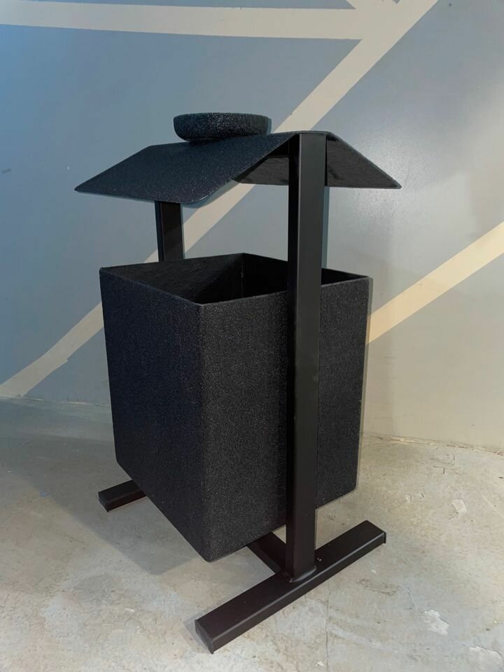 Уличная урна