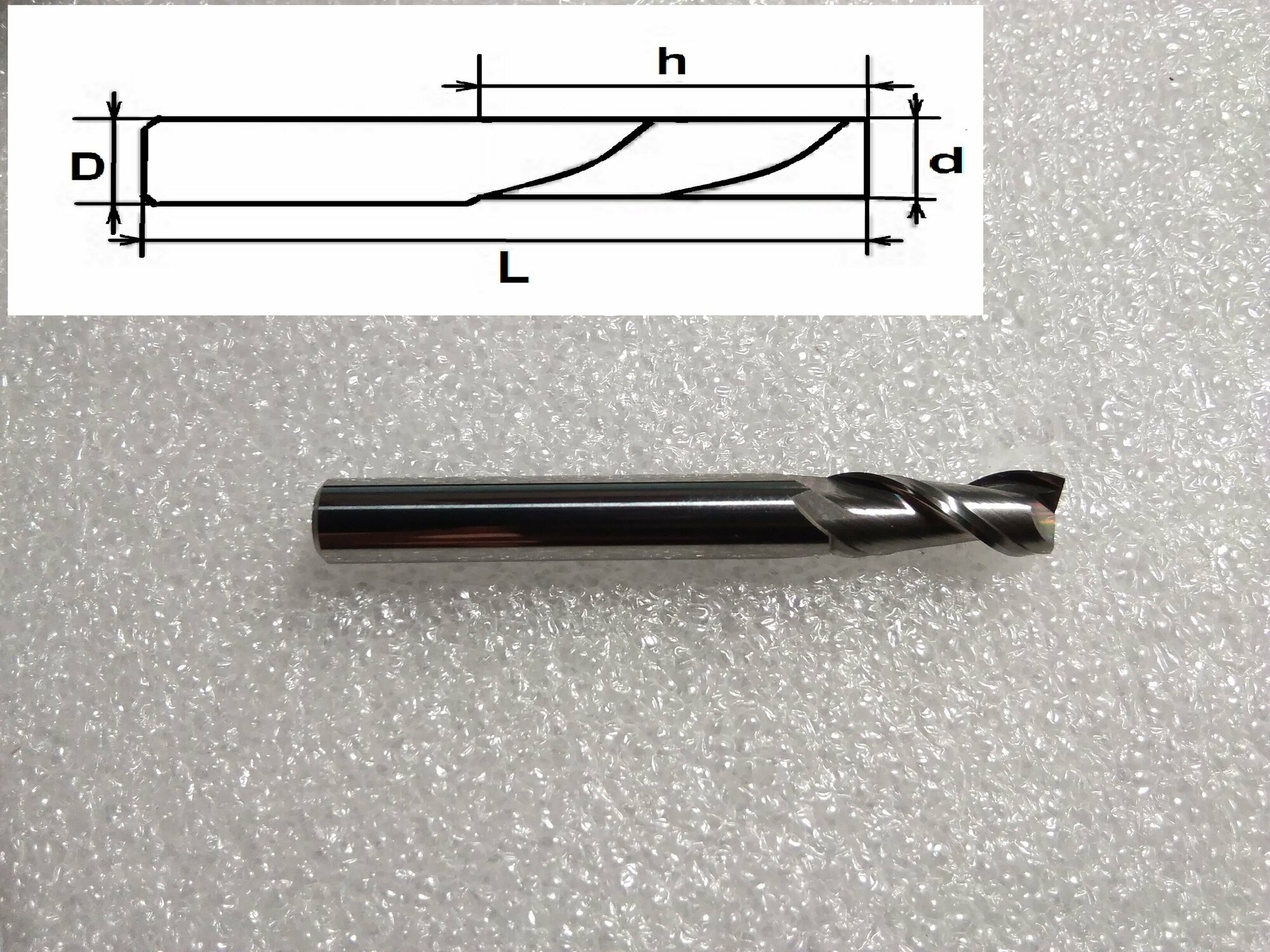 Фреза спиральная двухзаходная по алюминию STLLX6015, d-6/ h-15/ D-6/ L-50. для ЧПУ станка