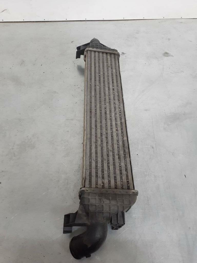 Интеркулер Volvo V50 рест. 2008 4N5H9L440VF