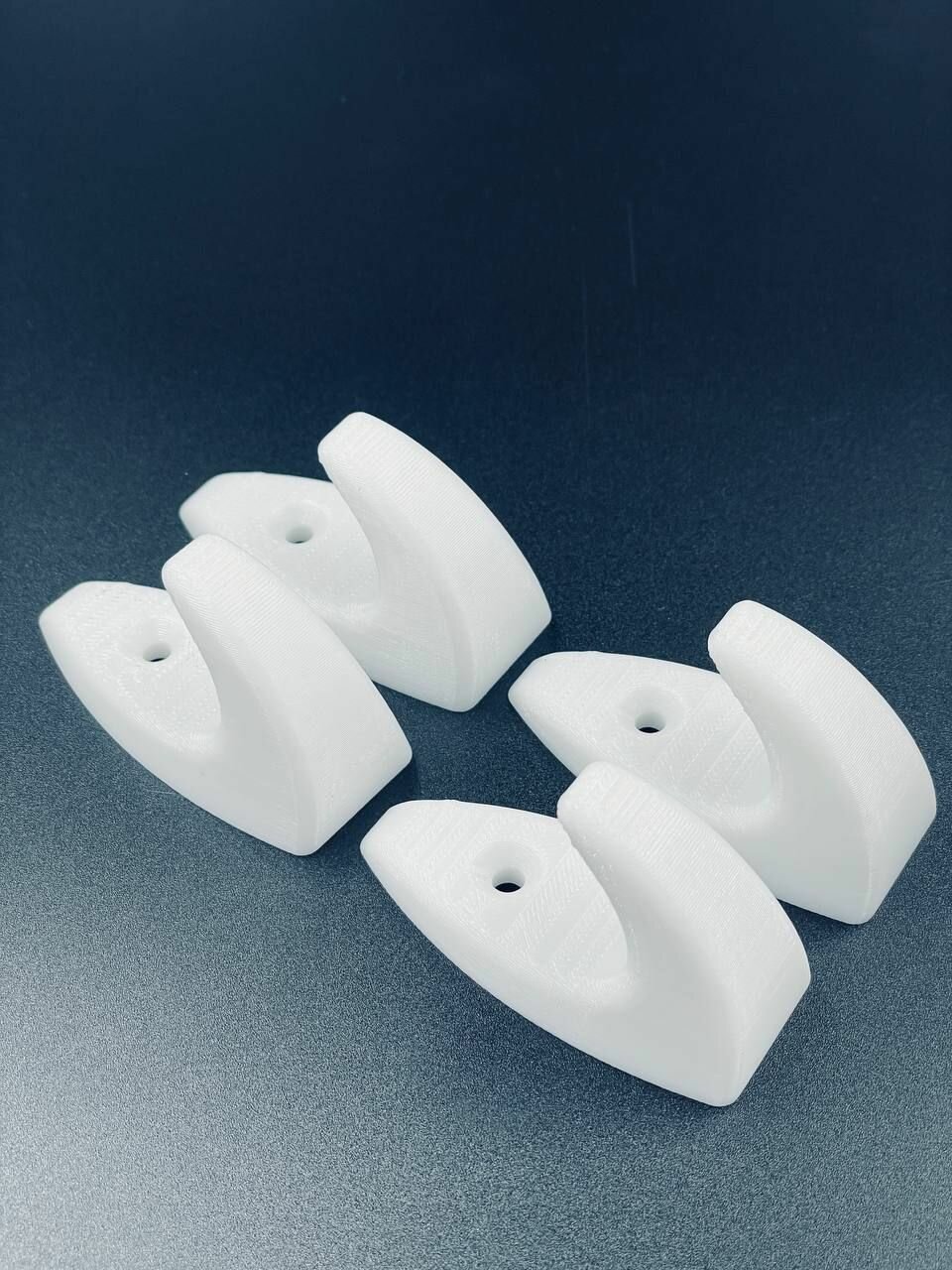 Крючки для ванной комнаты, кухни настенные под саморез для полотенец 4 штуки.