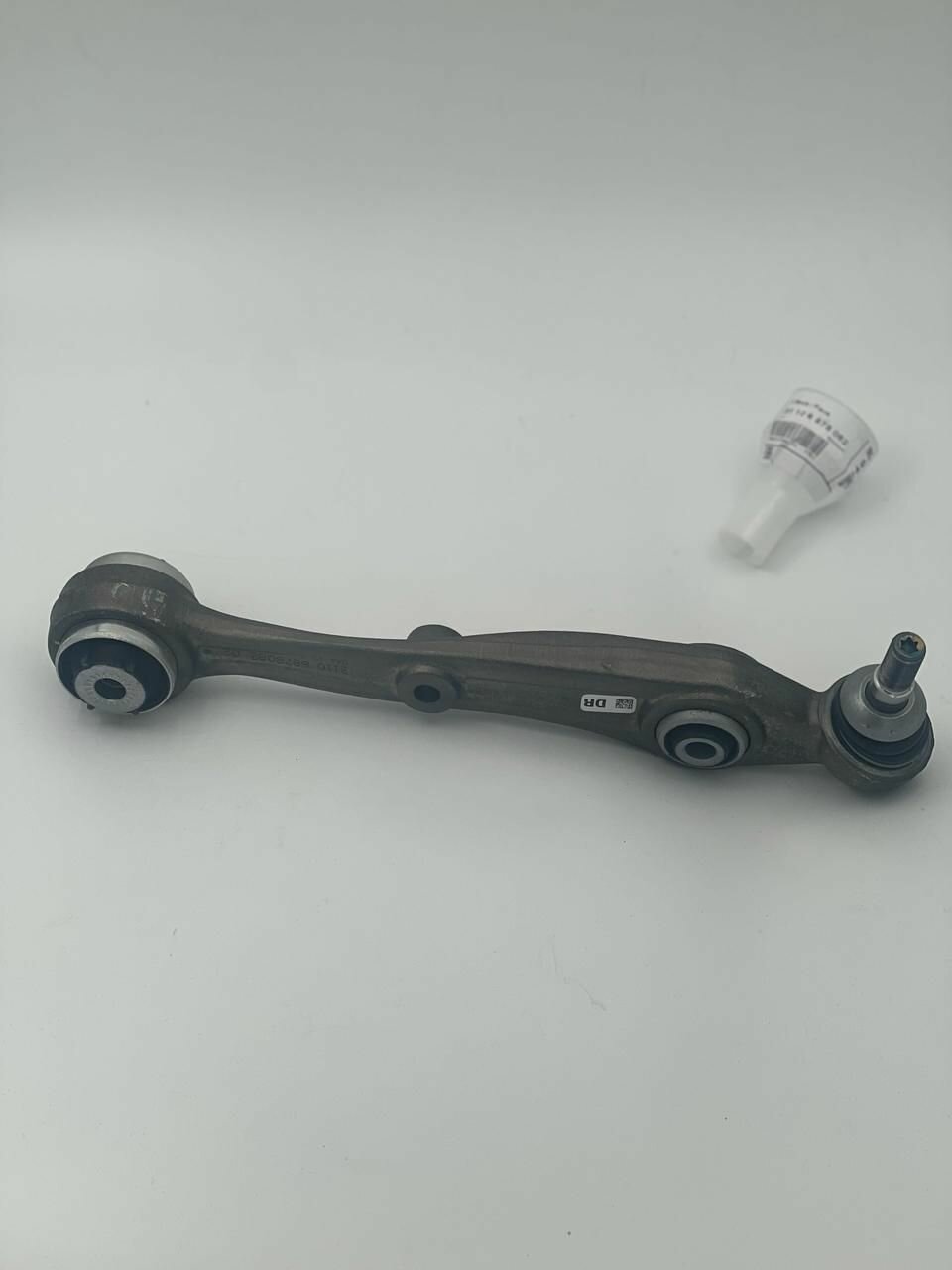 Рычаг пpавый поперечный 31106878082 bmw G06 G06 G07