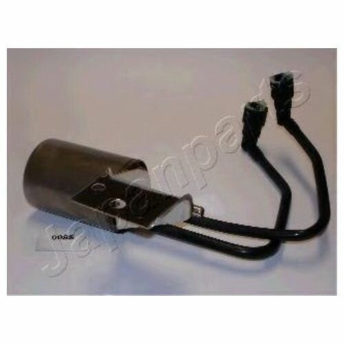 Фильтр топливный Japanparts FC008S для Chrysler Stratus