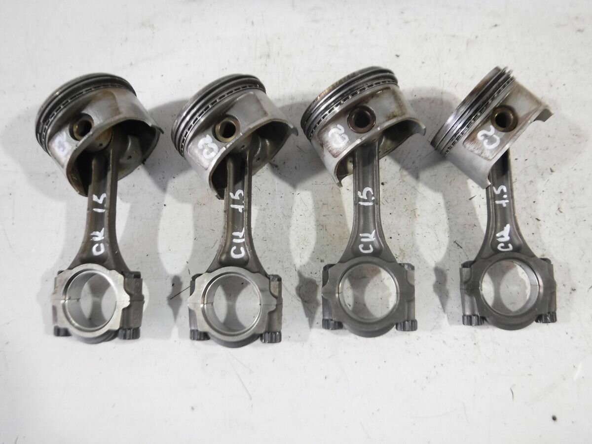 Поршень с шатуном Geely CK (Otaka) I (2005—2008) E020100106