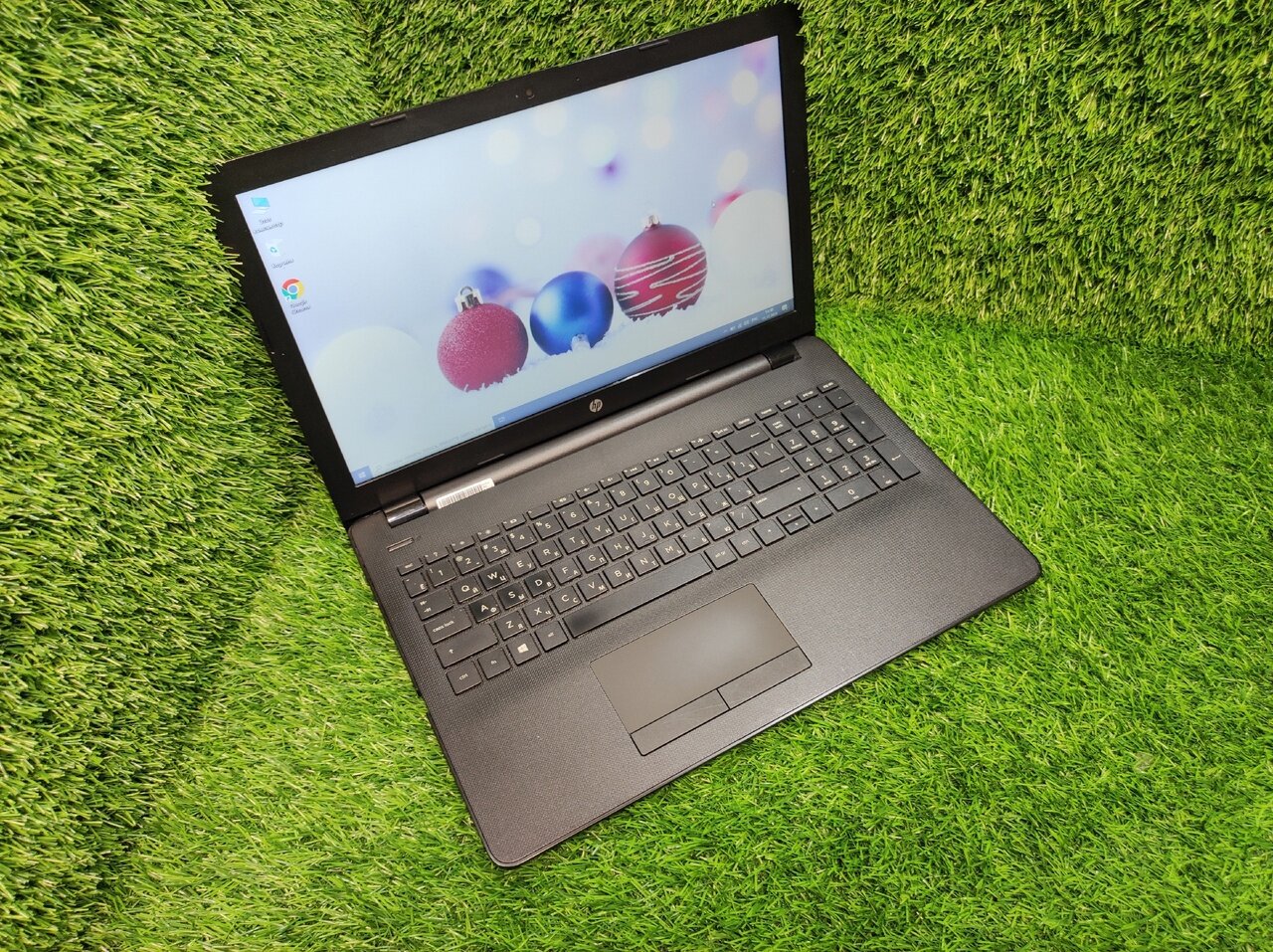 Ноутбук 15,6" HP 15-rb039ur (AMD A6-9220, RAM 8 ГБ, SSD 240 ГБ, AMD Radeon R4 Расширяемая SMA)