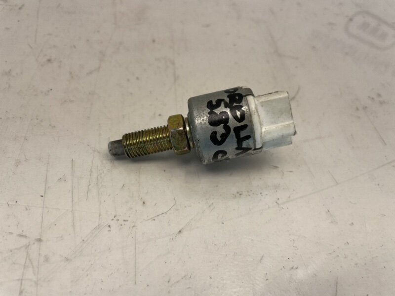 Б/У концевик педали тормоза Toyota Corolla 2005 ZZE121L 3ZZFE 43391 TOYOTA арт. 8434020060