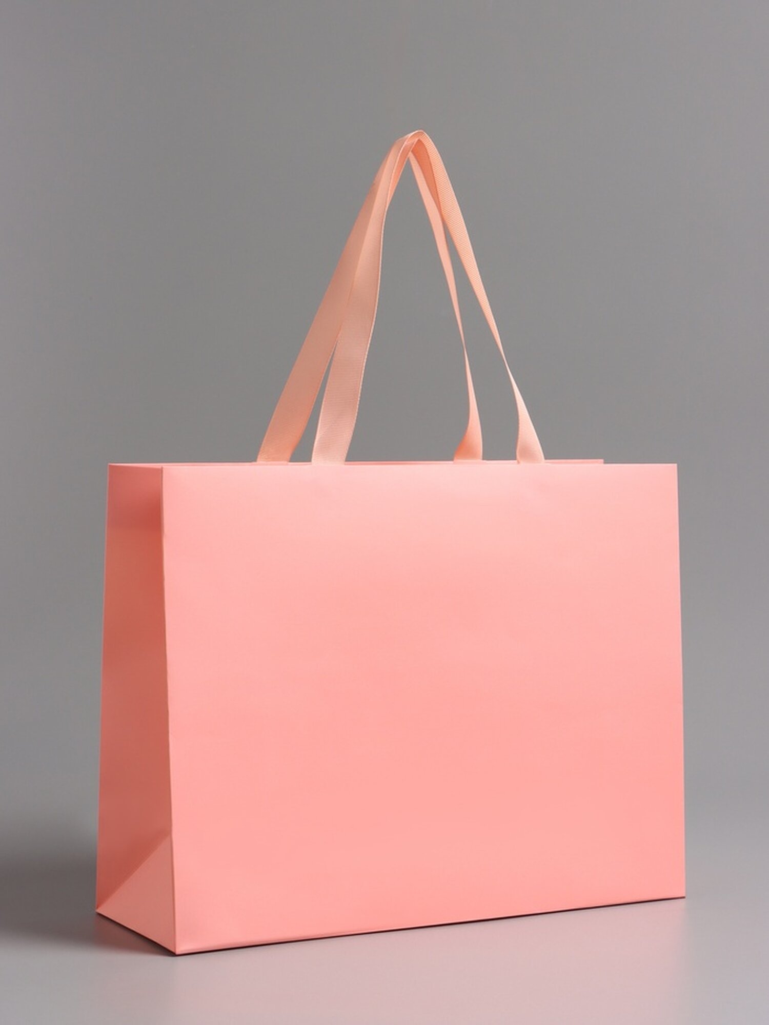 Пакет подарочный ламинированный горизонтальный "Розовый", 32 х 25 х 11 см 10919598