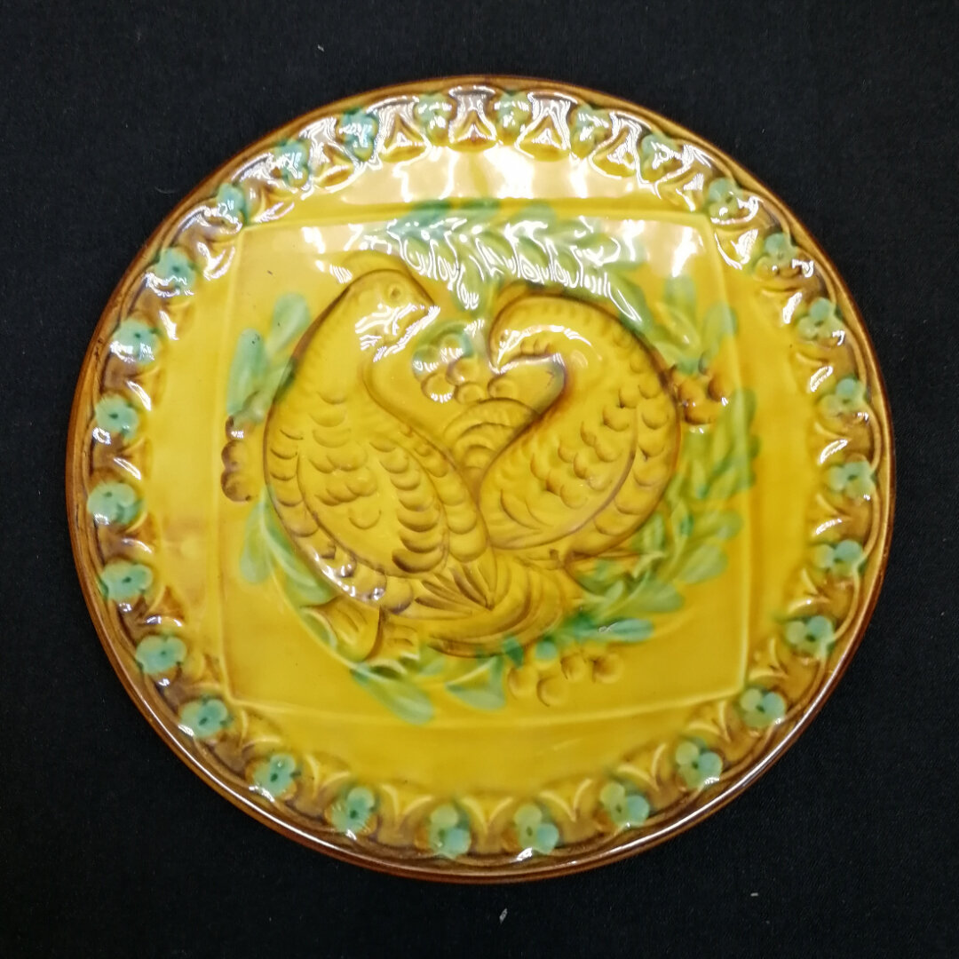 Декоративная настенная тарелка Куропатки, ручная роспись, ЗИК Конаково, винтаж СССР