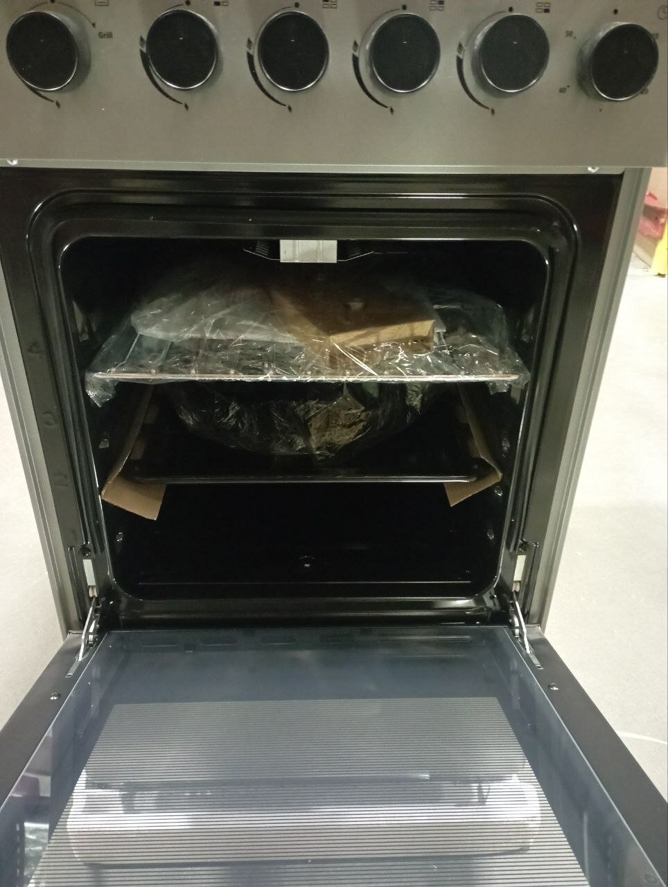 Газовая плита MAUNFELD MGC50GCGR08D