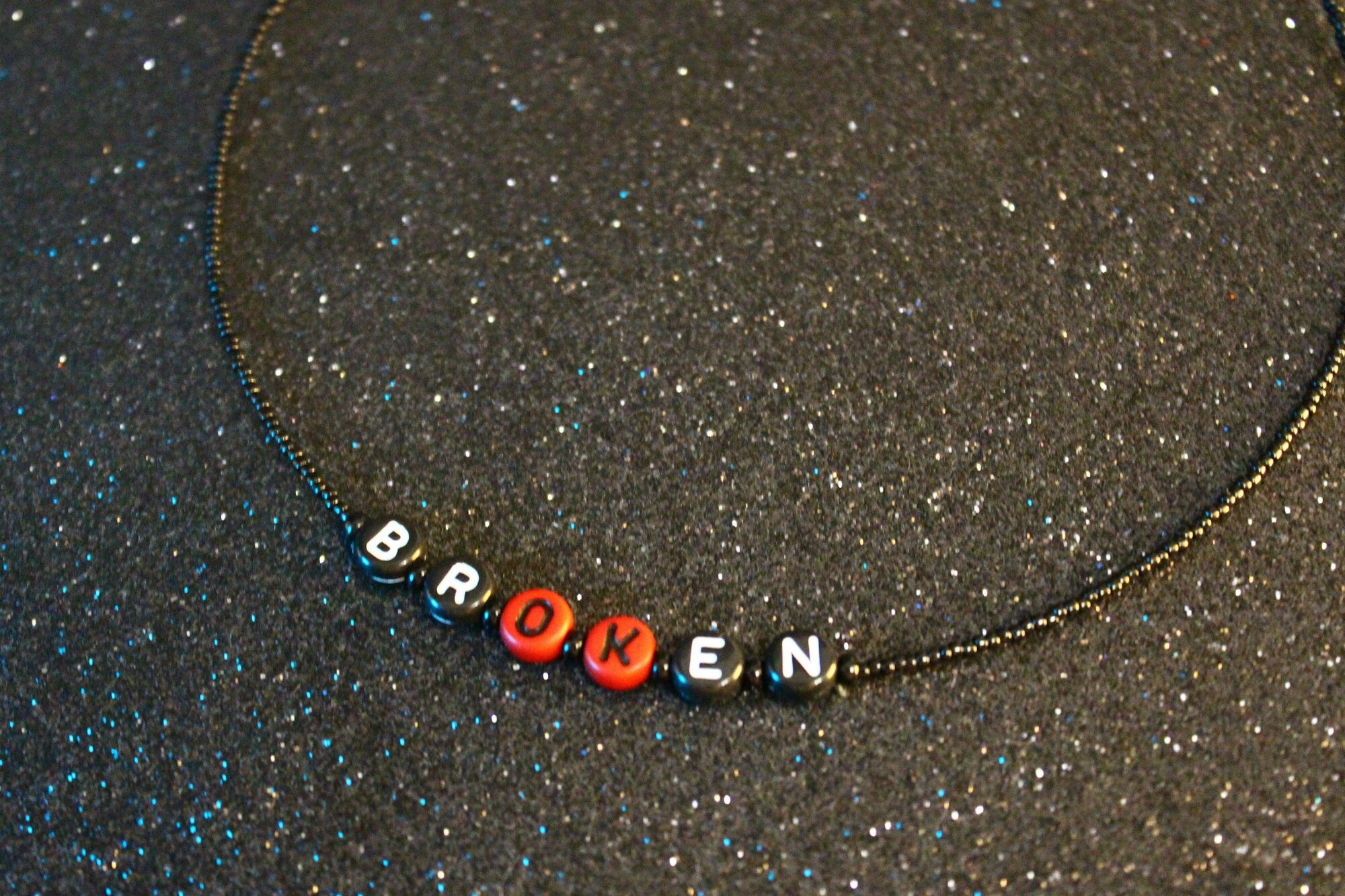 Чокер, акрил