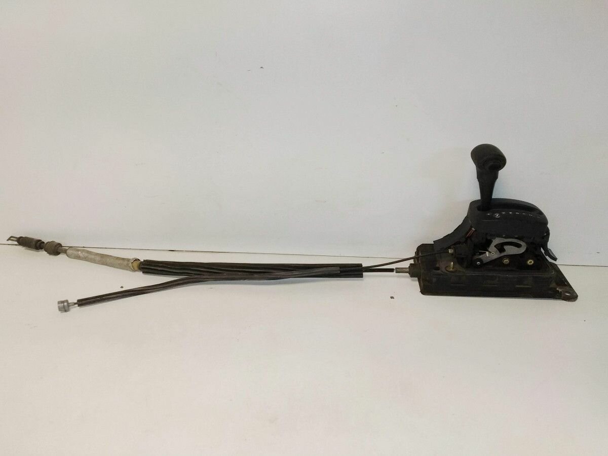 Кулиса с тросами AКПП Skoda Octavia A4 Audi A3 8L1713239