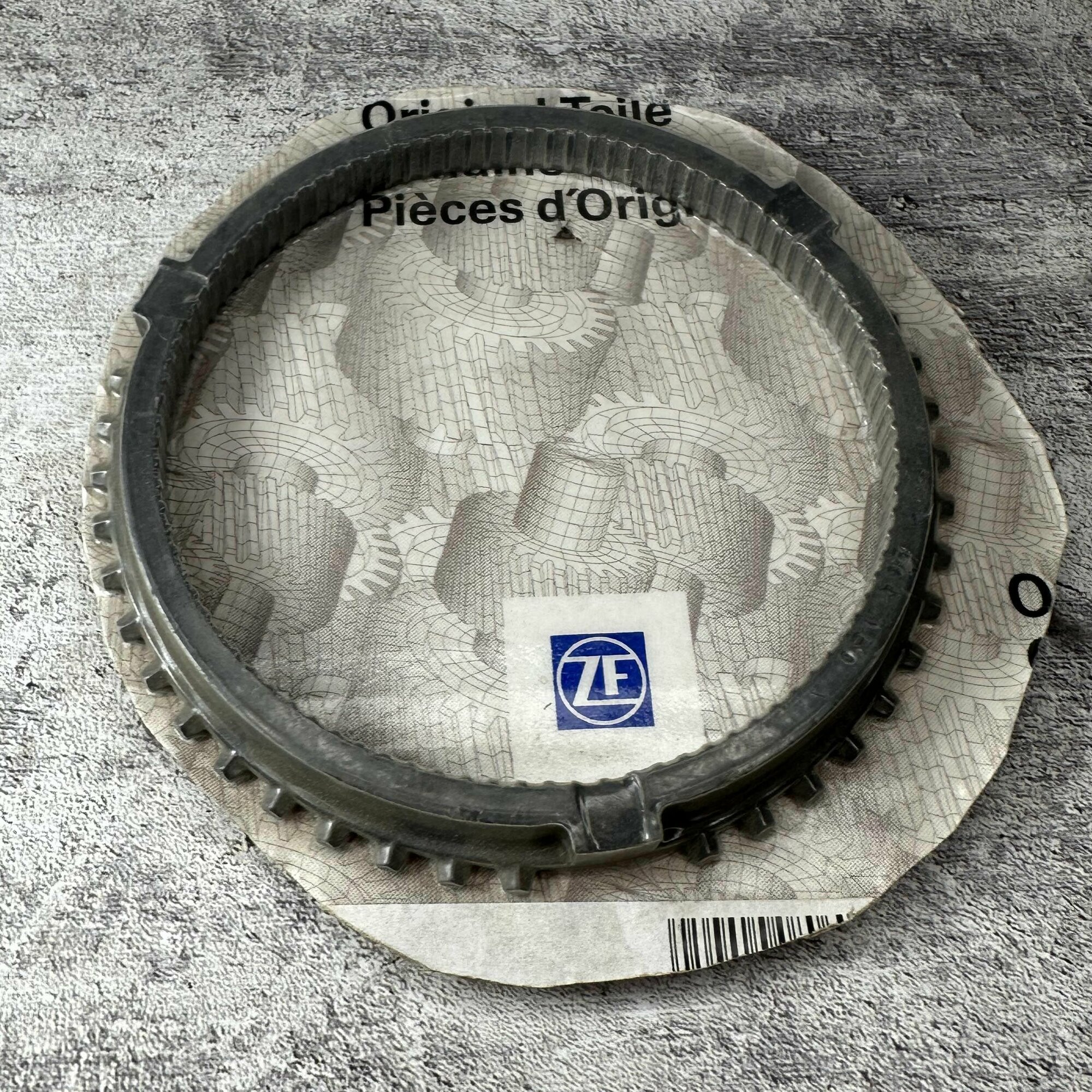Кольцо синхронизатора КПП Ford Fiesta 01-08/Fusion CBK 2001-2012 "ZF"