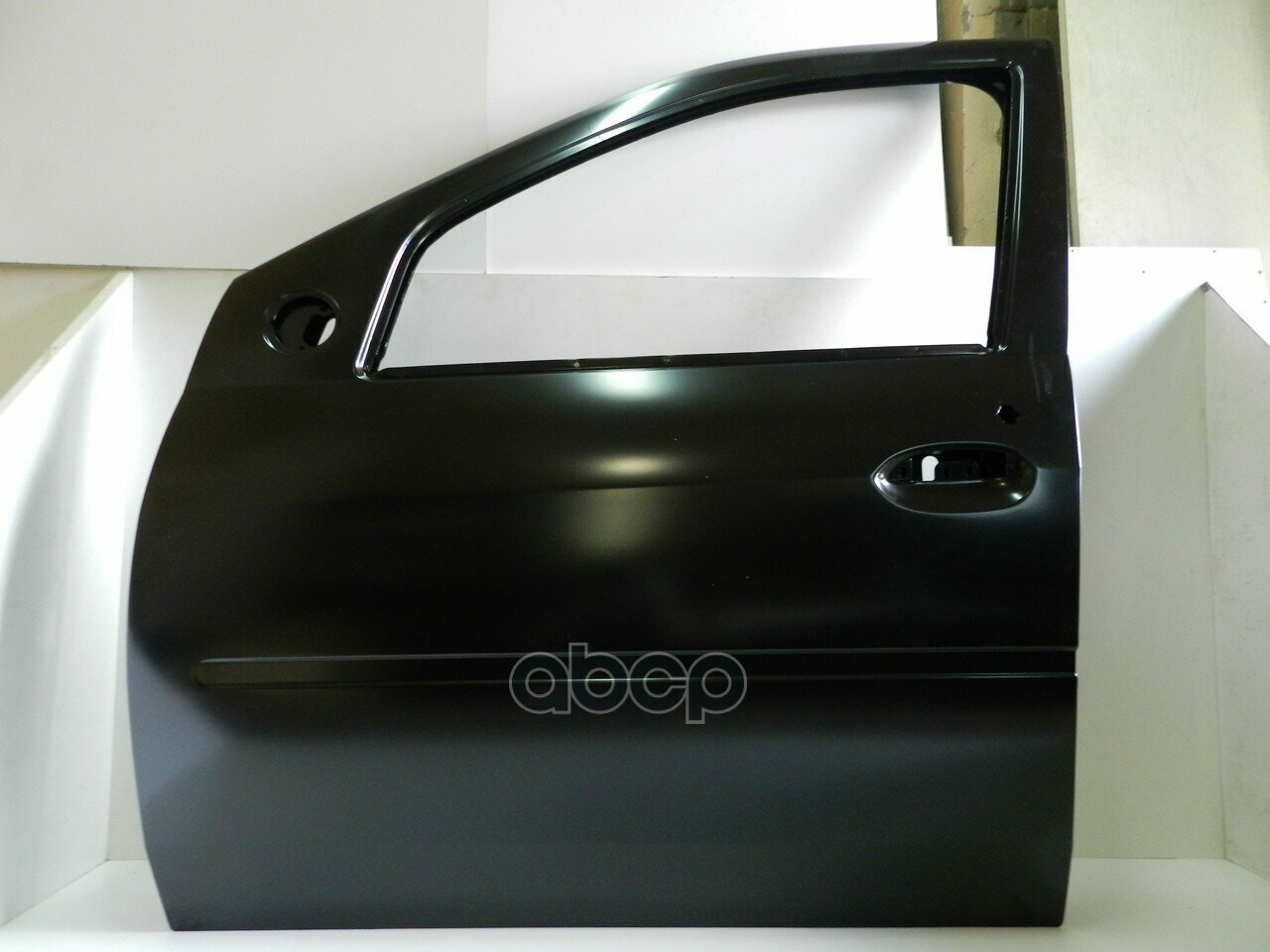 Дверь передняя левая RENAULT арт. 801014373R