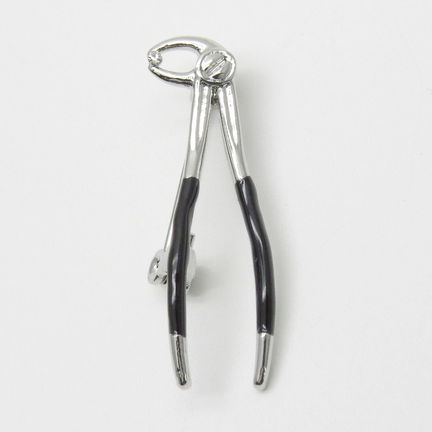 Брошь, стразы