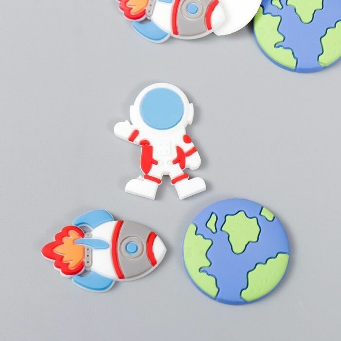 Декор для творчества резина "Космос" набор 15 шт 3х3 см