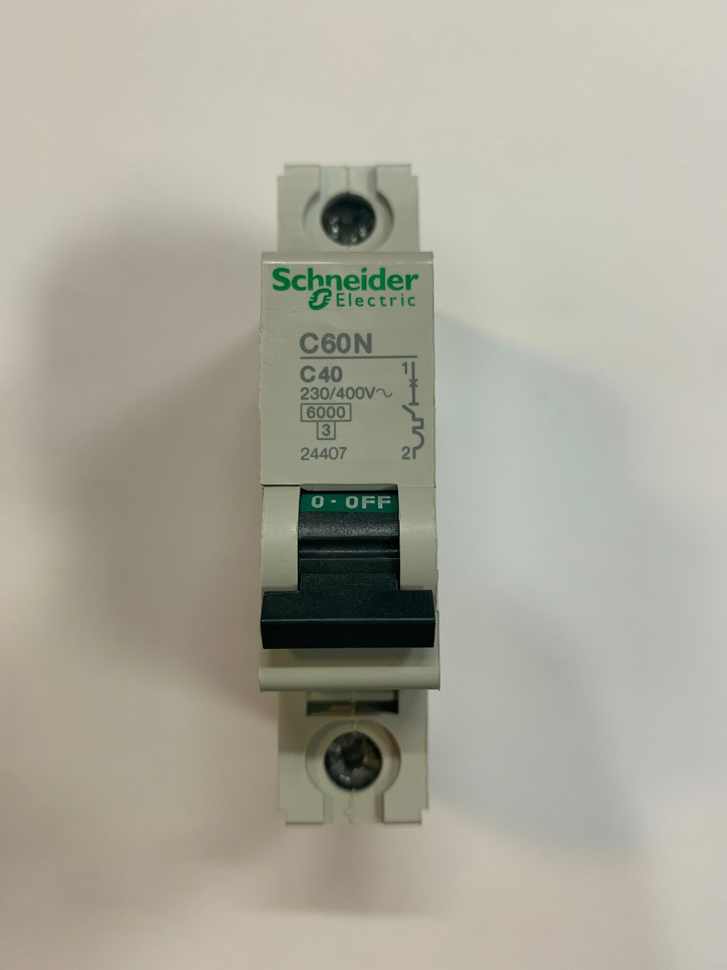 Автоматический выключатель Schneider Electric 24407 1P 40A 230/400V кривая C