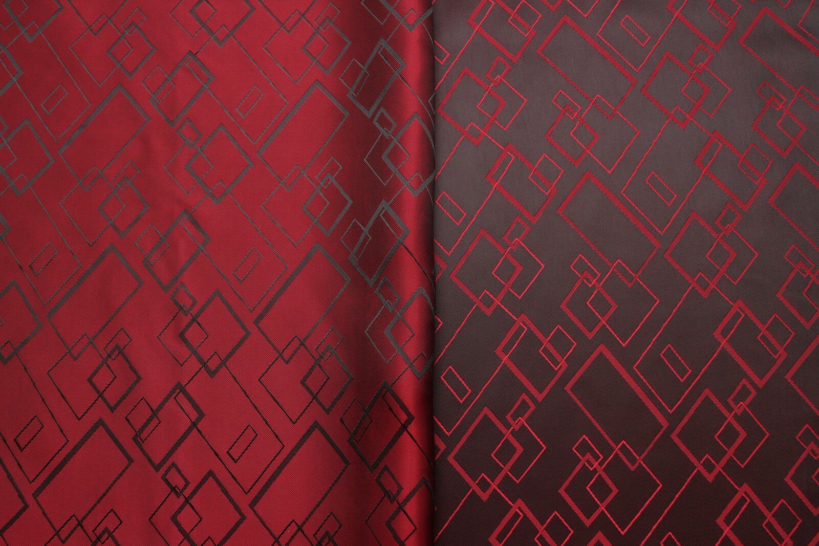 Ткань Жаккард подкладочный Taffeta чёрно-бордовый шанжан в ромбик, ш145см, 0,5 м