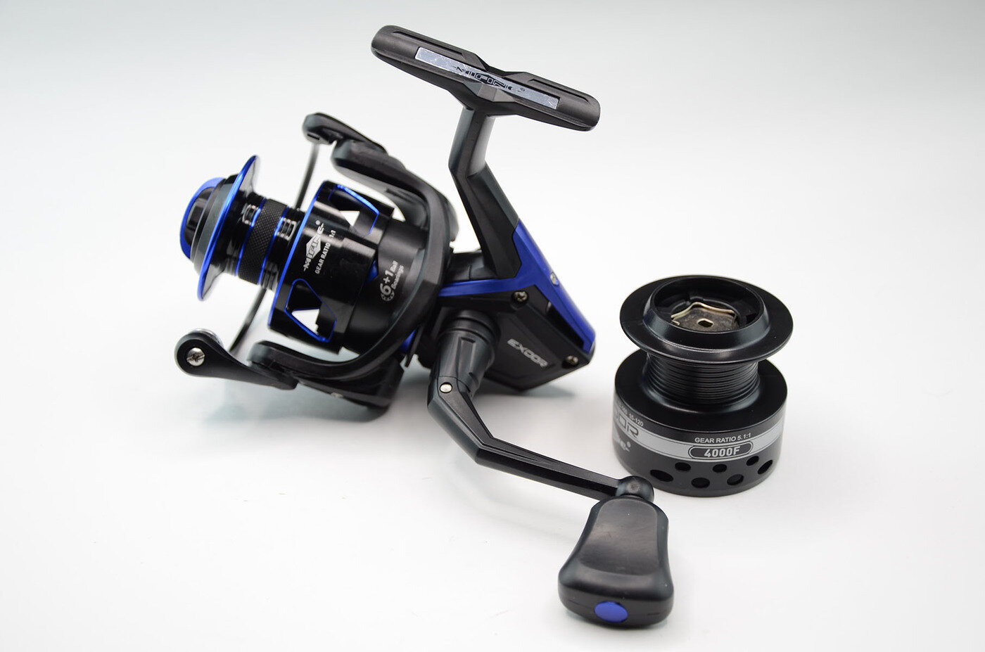 Катушка рыболовная Mifine EXDOR 4000 F, с передним фрикционом