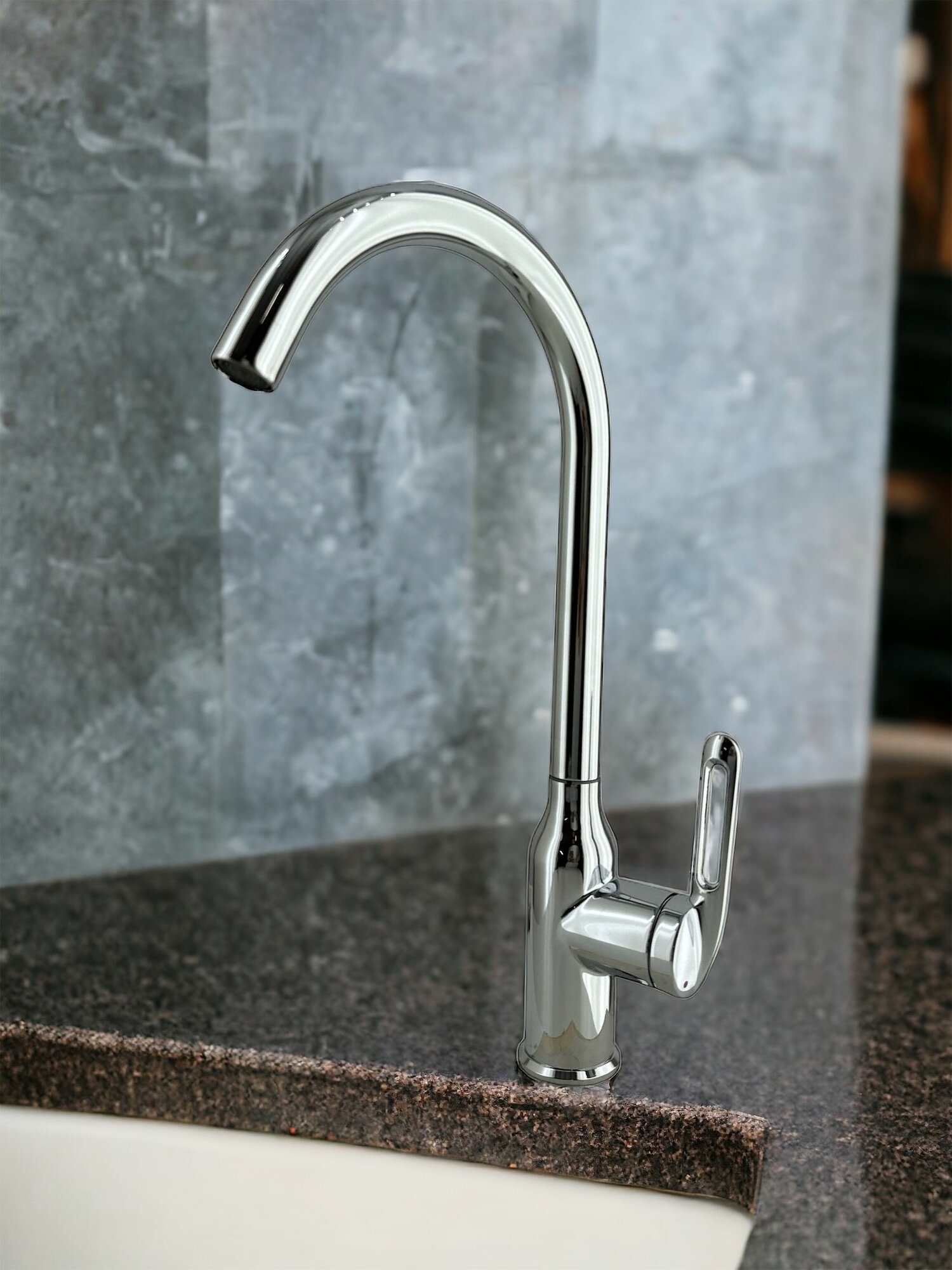 Смеситель для кухни OUTE из нержавеющей стали SUS 304 цвет хром