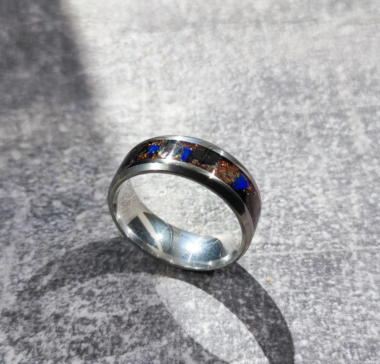 Кольцо, опал синтетический, гематит