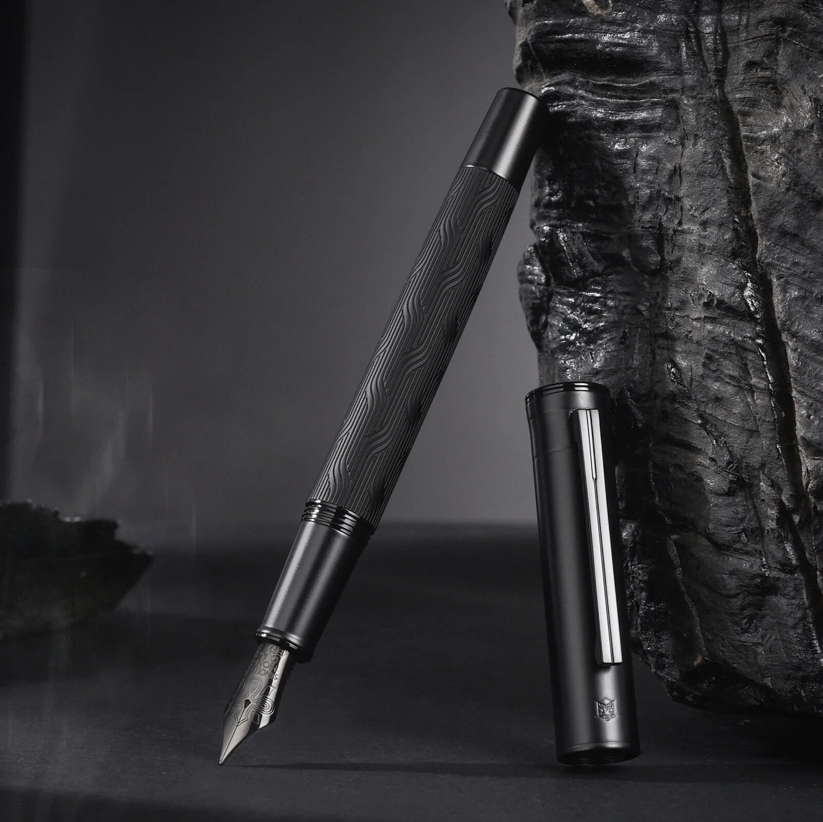Перьевая ручка Hongdian 1860 Max синяя, перо Fine 0.5mm, One Pen