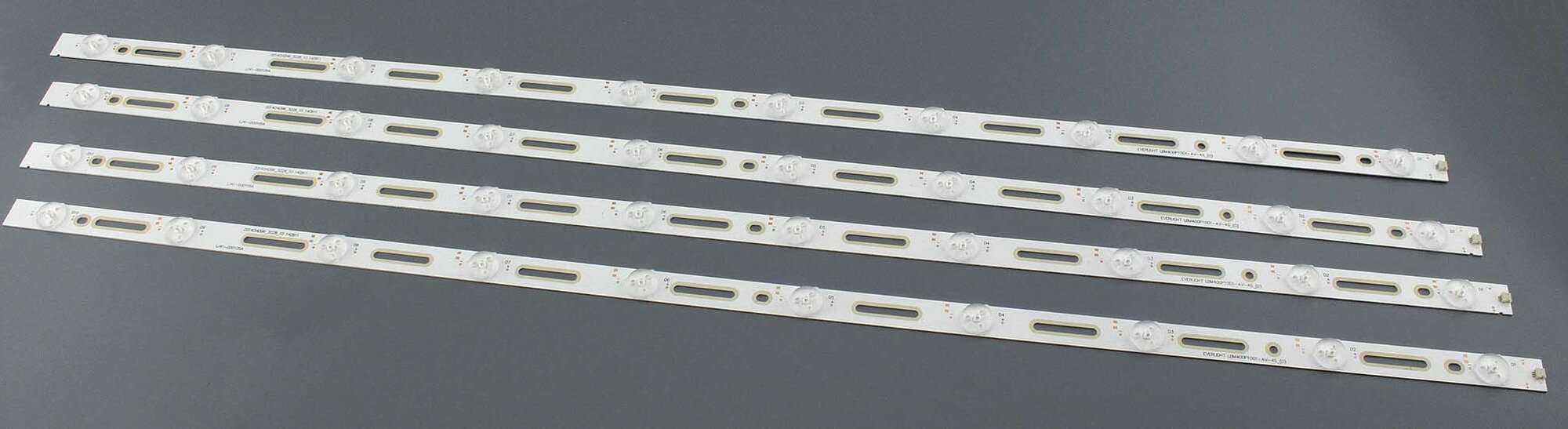 LED подсветка (светодиодная планка) для телевизора TV 40" 2014CHI396, комплект 4 шт