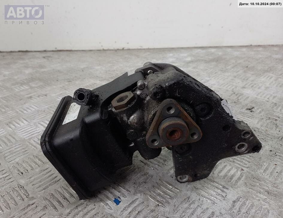 Насос гидроусилителя руля BMW 5 E60/E61 (2003-2010)