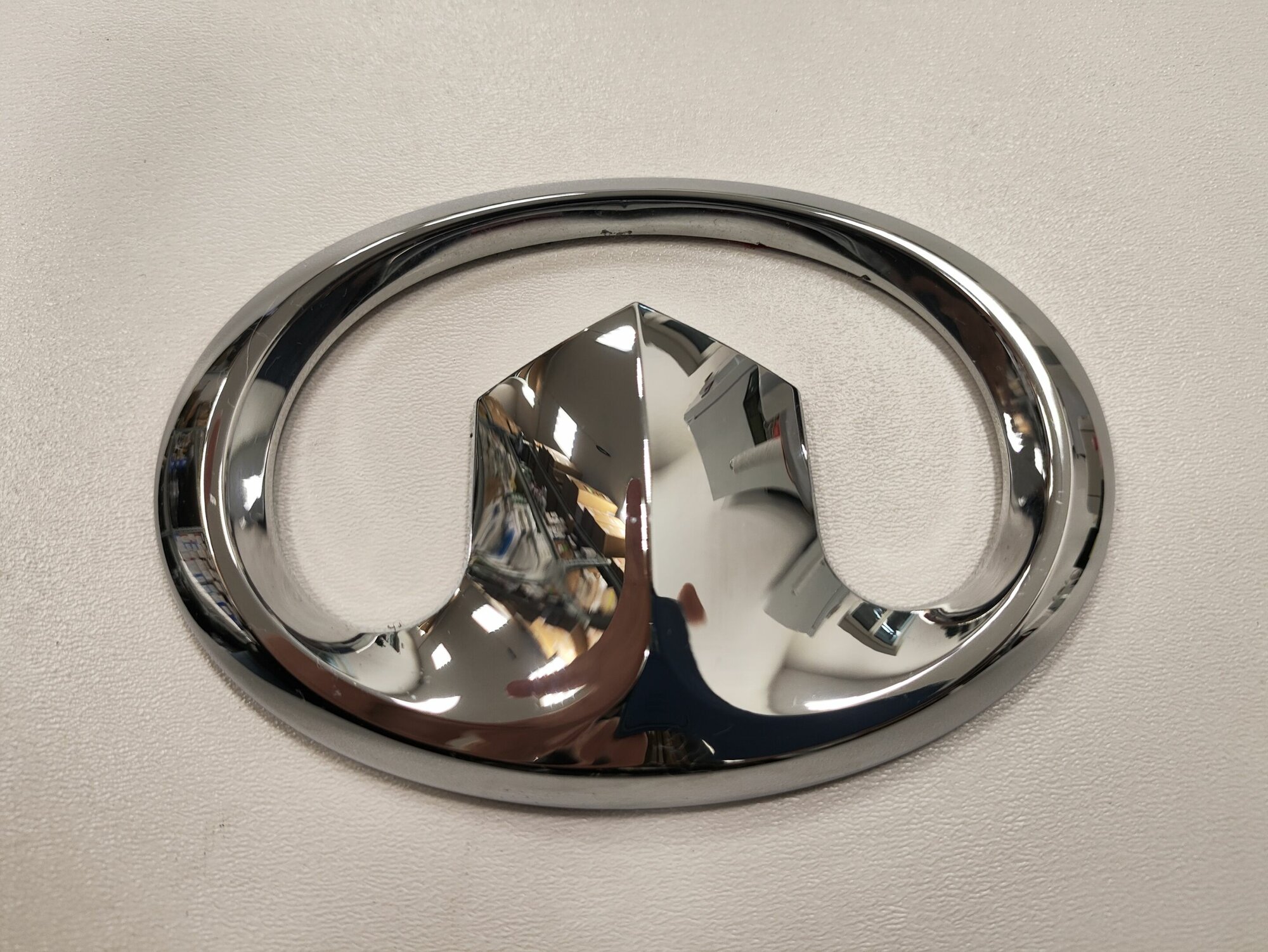 Эмблема крышки багажника Great Wall Wingle 7 [2.0 16V 6MT пикап 4X4 Turbo дизель] 3921013XP6PXA