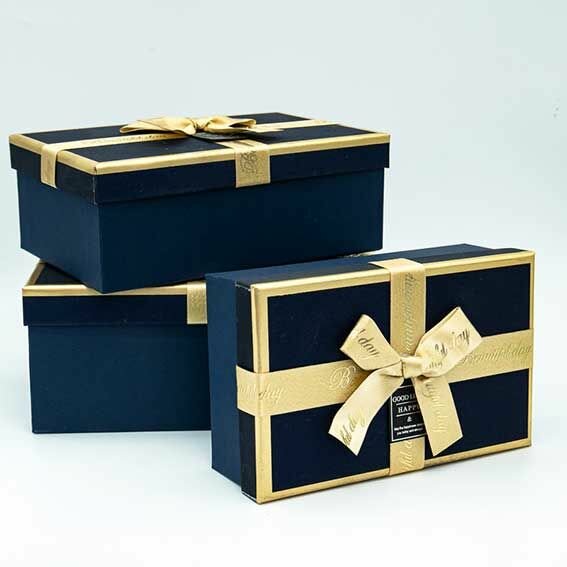 Подарочная коробка Микрос 3 в 1 прямоугольная, Синяя с золотым бантом 23х16х9 см, 21х14х8 см, 19х12х6,5 см