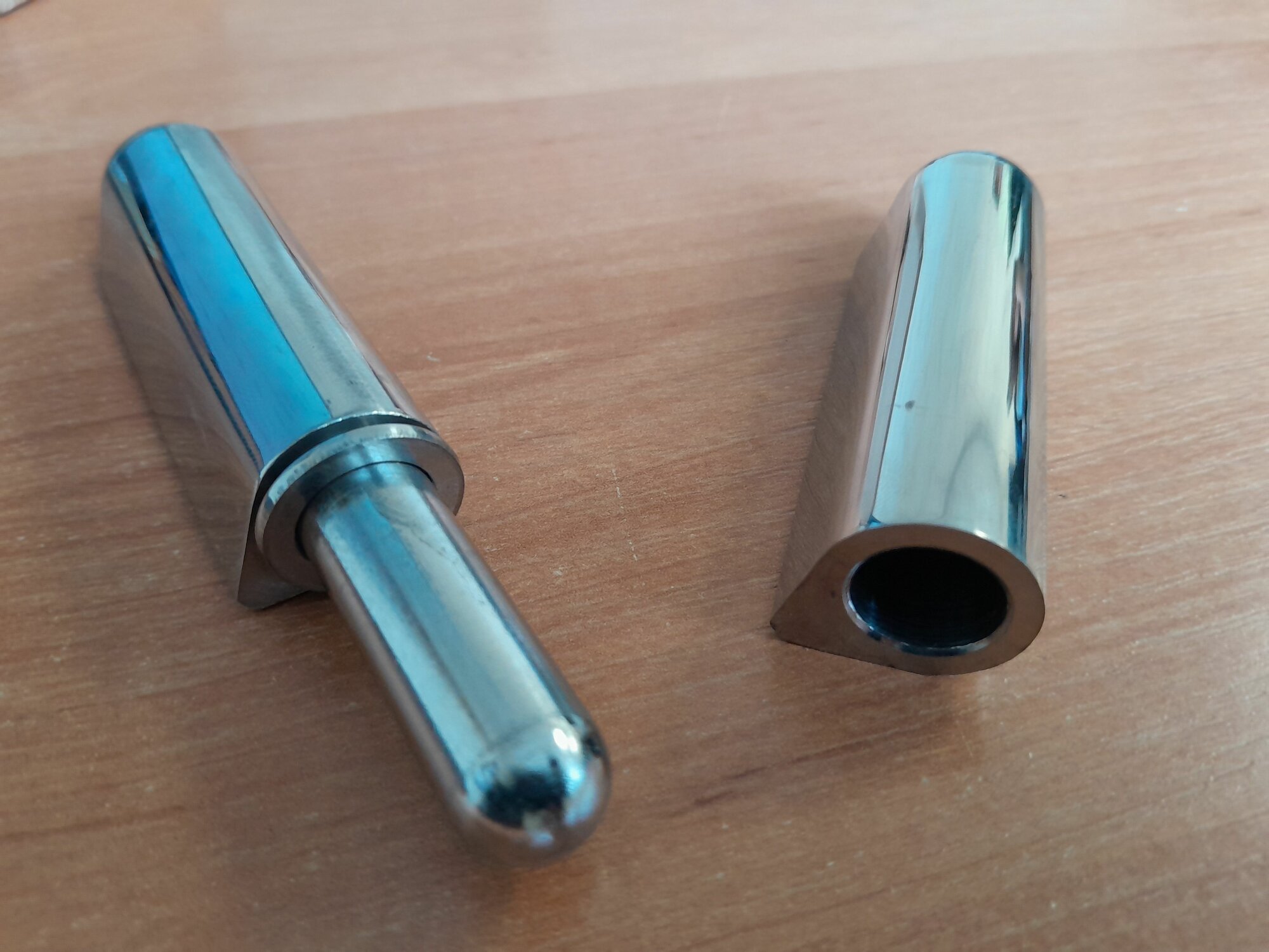 Петля приварная полированная из нержавеющей стали А2, каплевидная, 150 мм, 2 шт