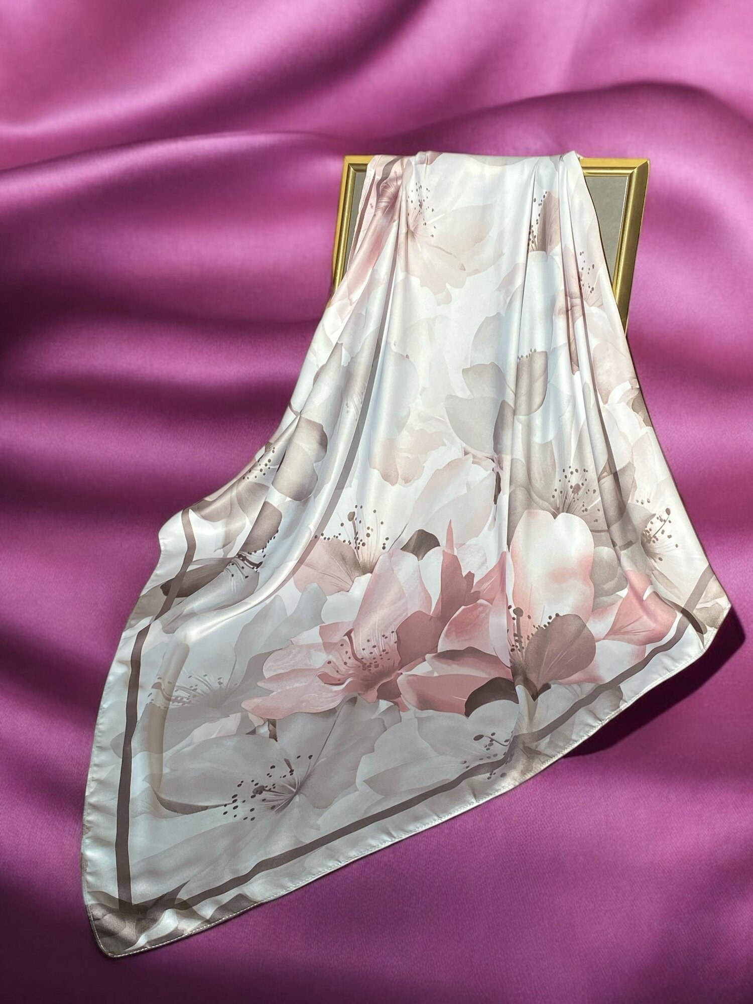 Платок Платок Нежная лилия для женщин