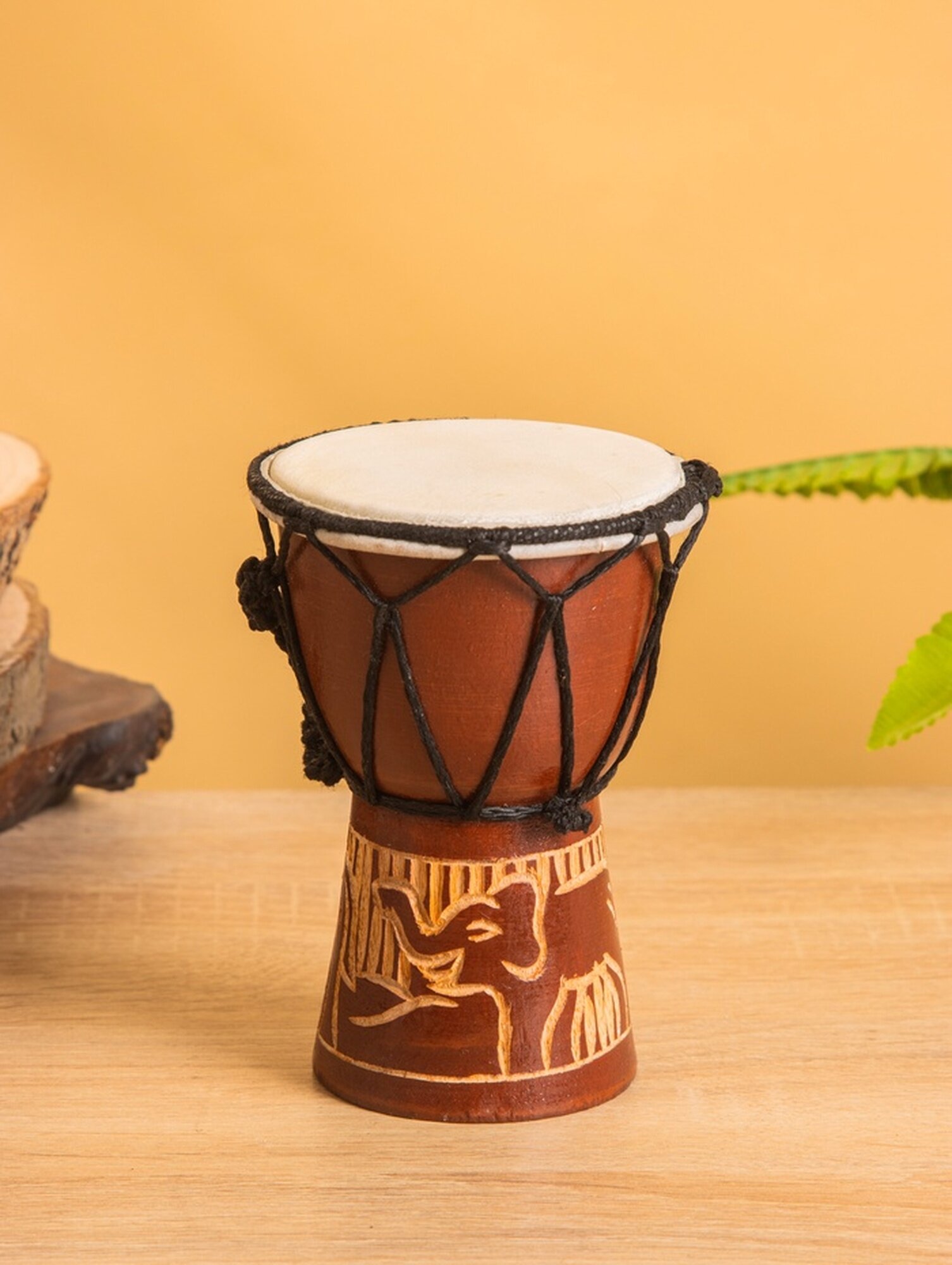 Сувенирный музыкальный инструмент барабан джембе "Классика" 12х9х9 см