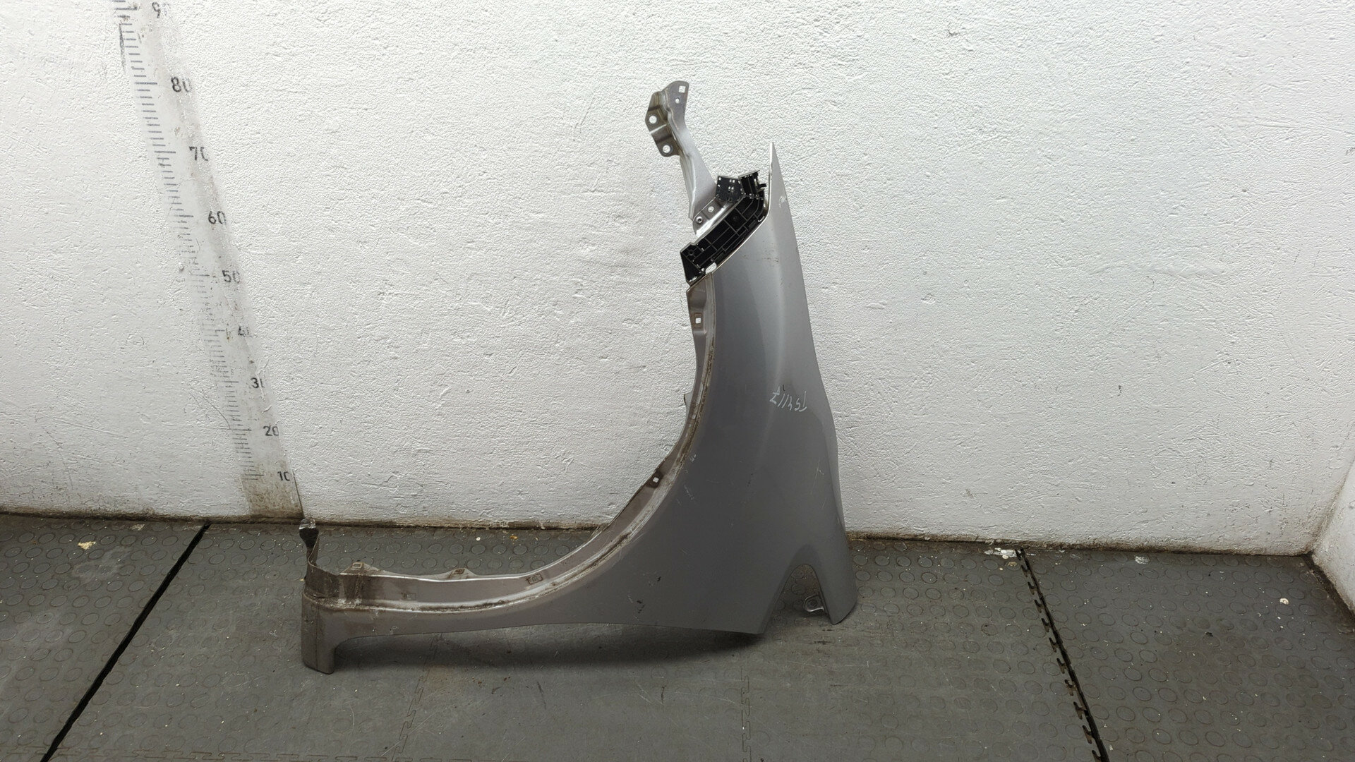 Крыло левое переднее Honda Civic Б/У