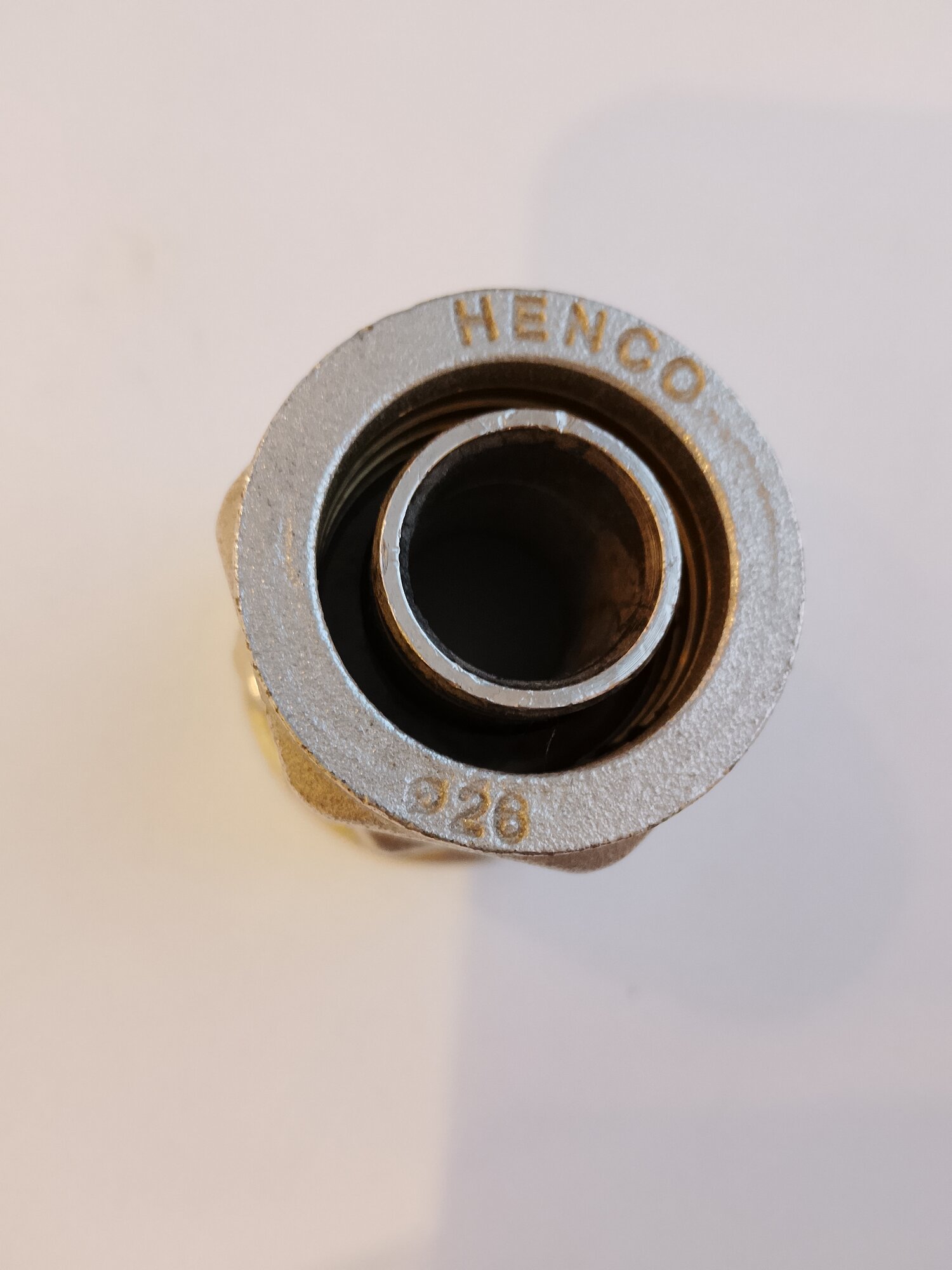 Муфта обжимная- цанга диам 26, на "1" внутр. HENCO, хром, для металлопластиковых труб.