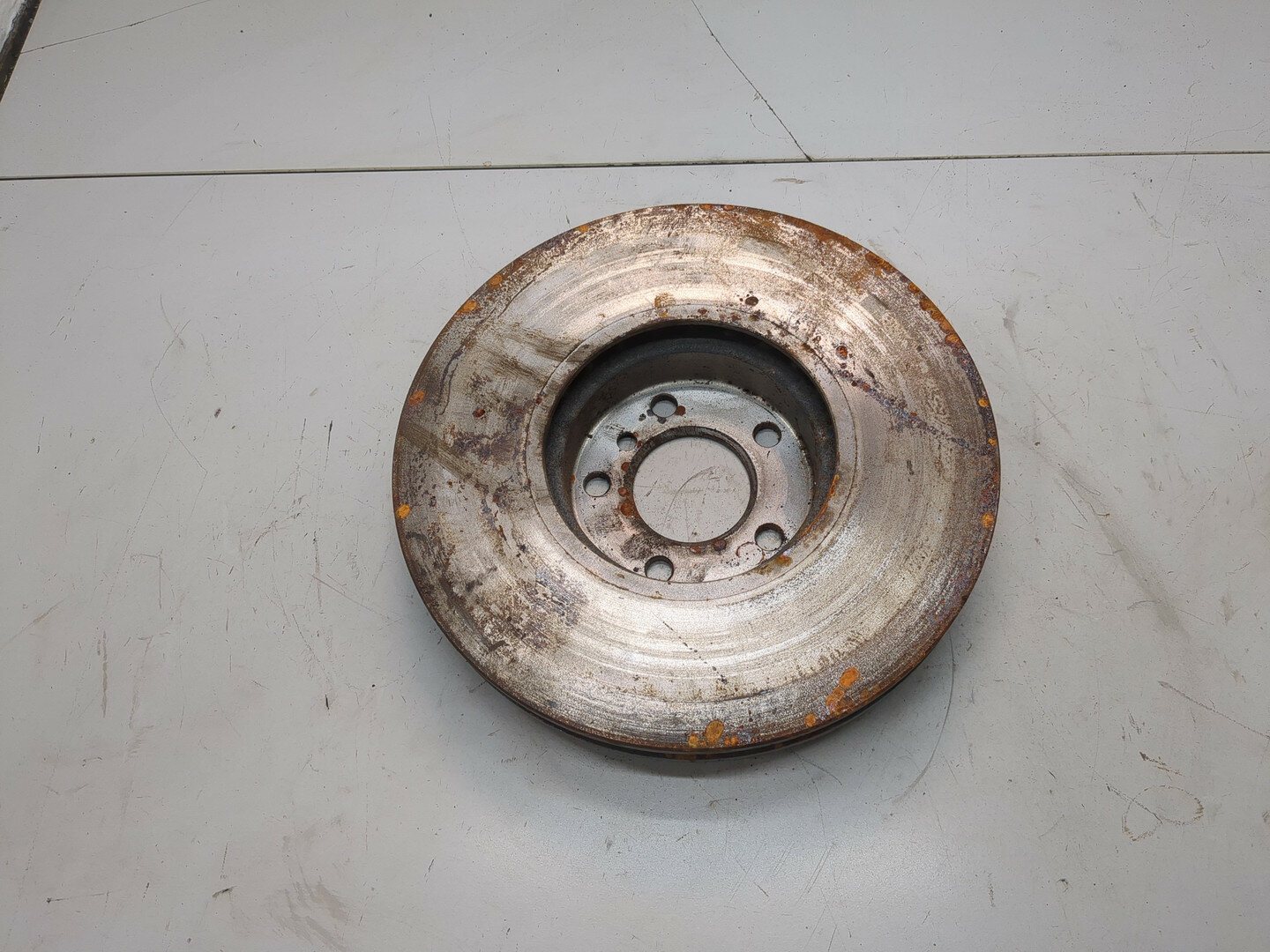 Диск тормозной передний BMW 7 F01 Б/У