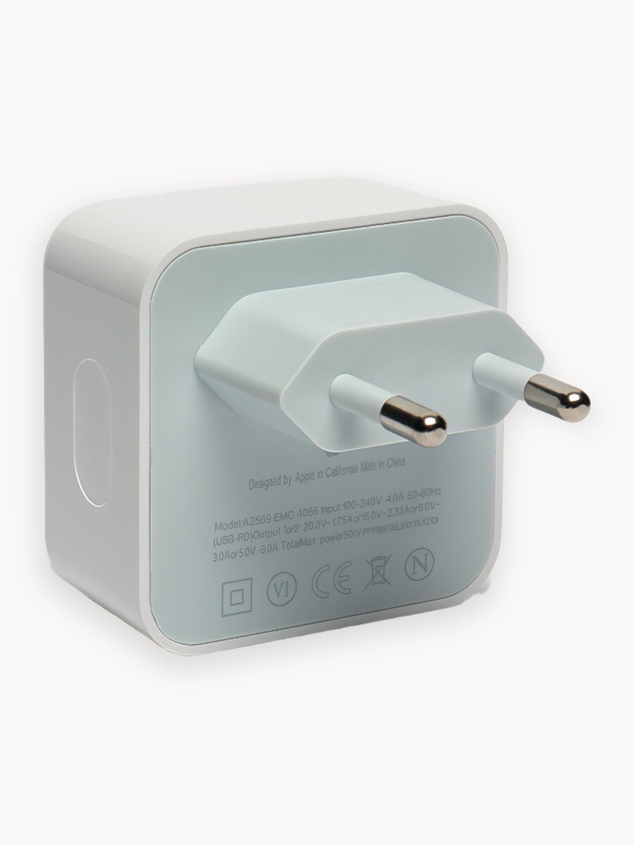 Зарядное устройство для iPhone, iPad, AirPods с двумя разъемами USB-C / Быстрая зарядка 50W для устройств Apple