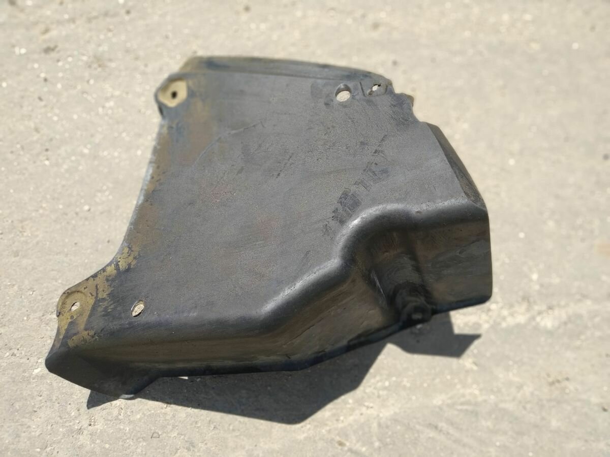 Защита заднего бампера кузова Audi A4 8K B8 A5 8K0825219A