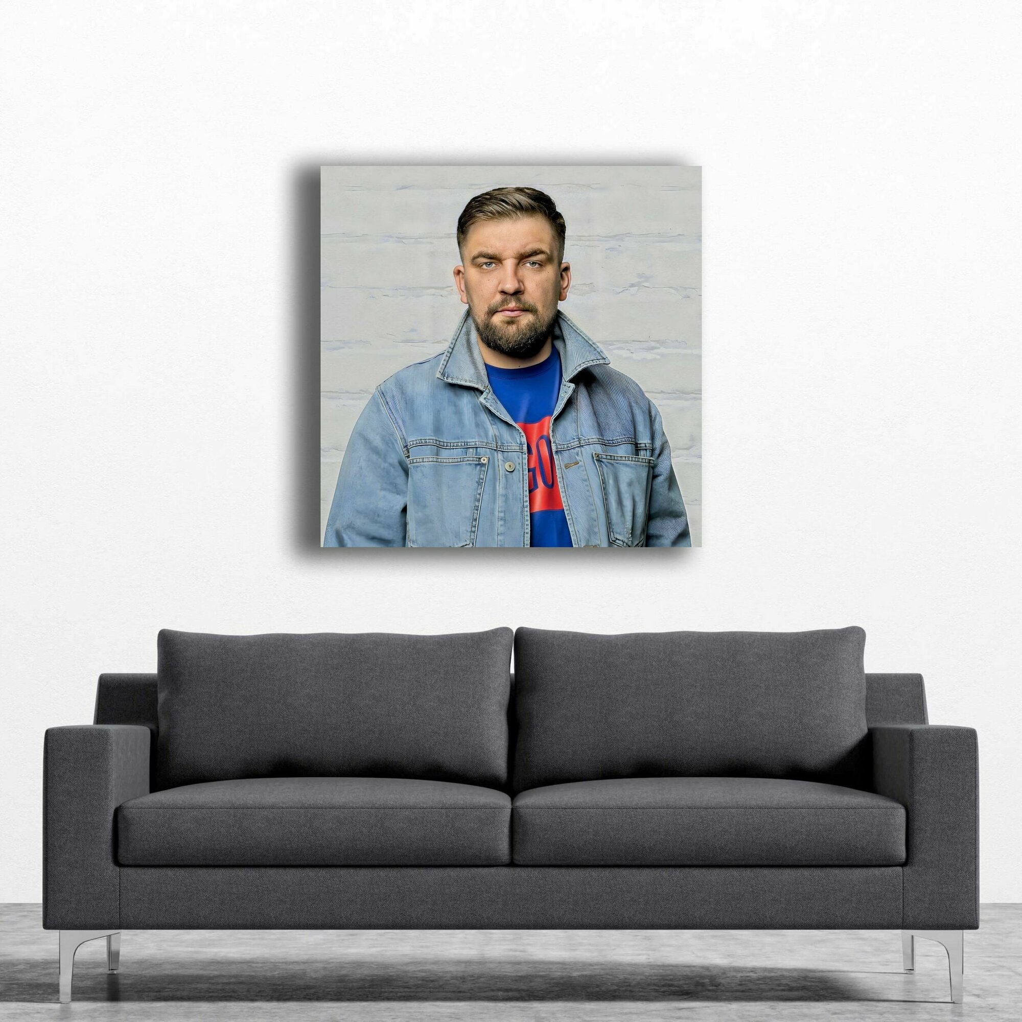 Интерьерная картина на холсте Баста 40*40