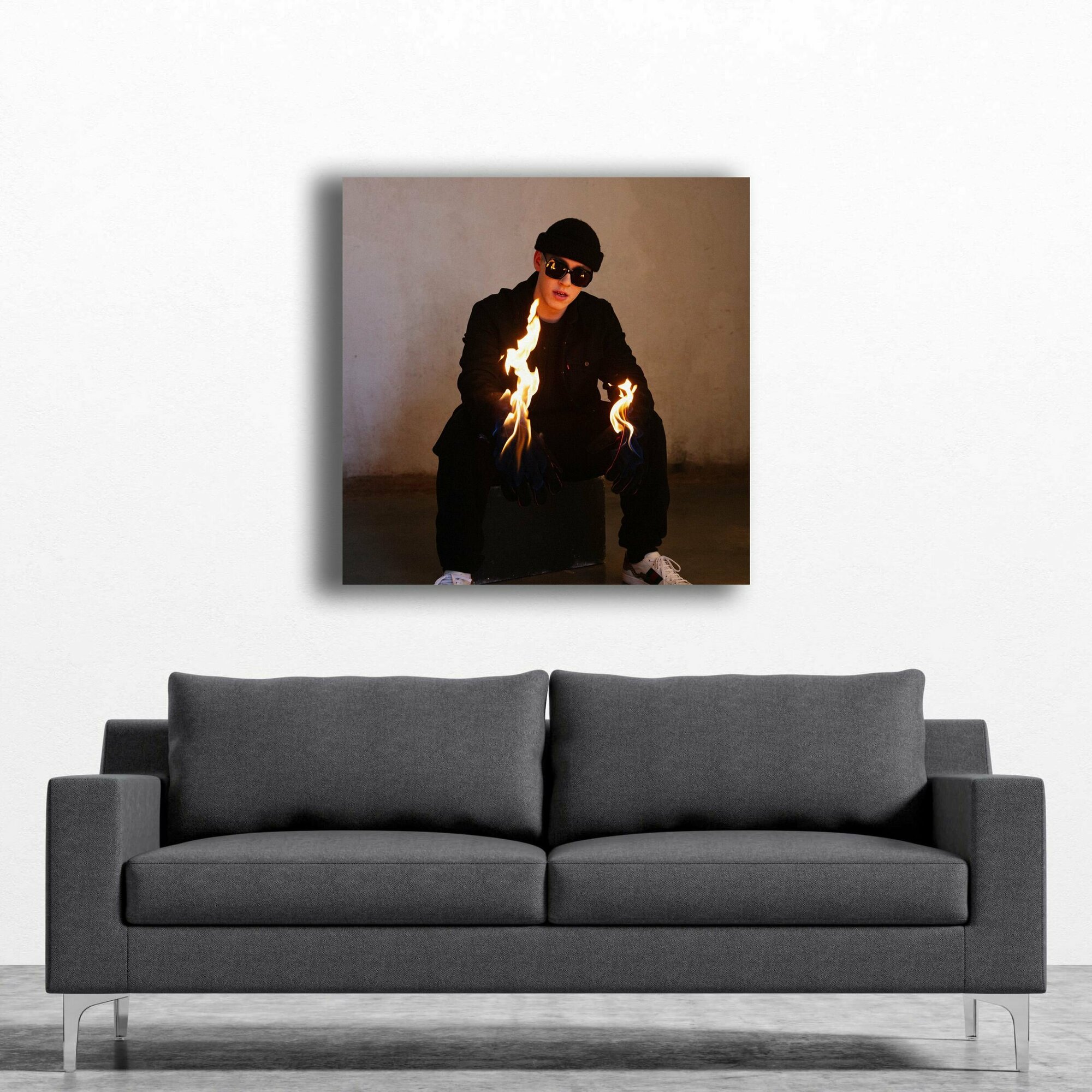 Интерьерная картина на холсте Big Baby Tape 40*40