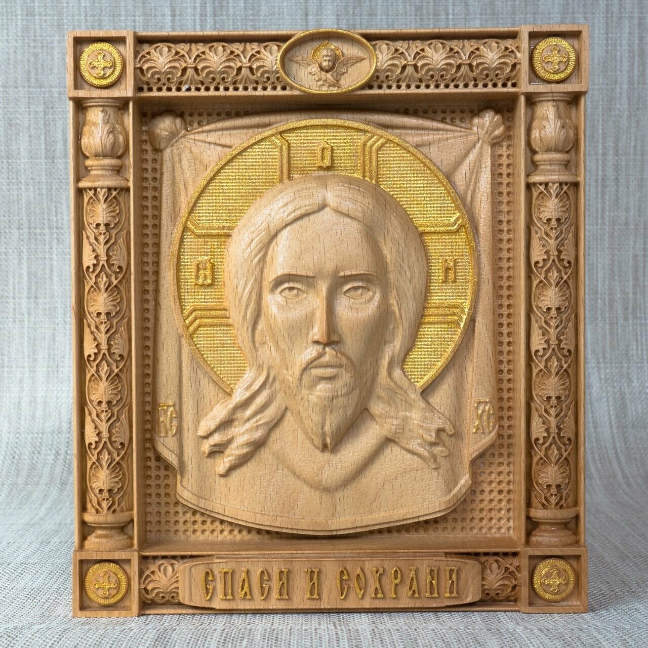 Икона резная Спас Нерукотворный спаси и сохрани