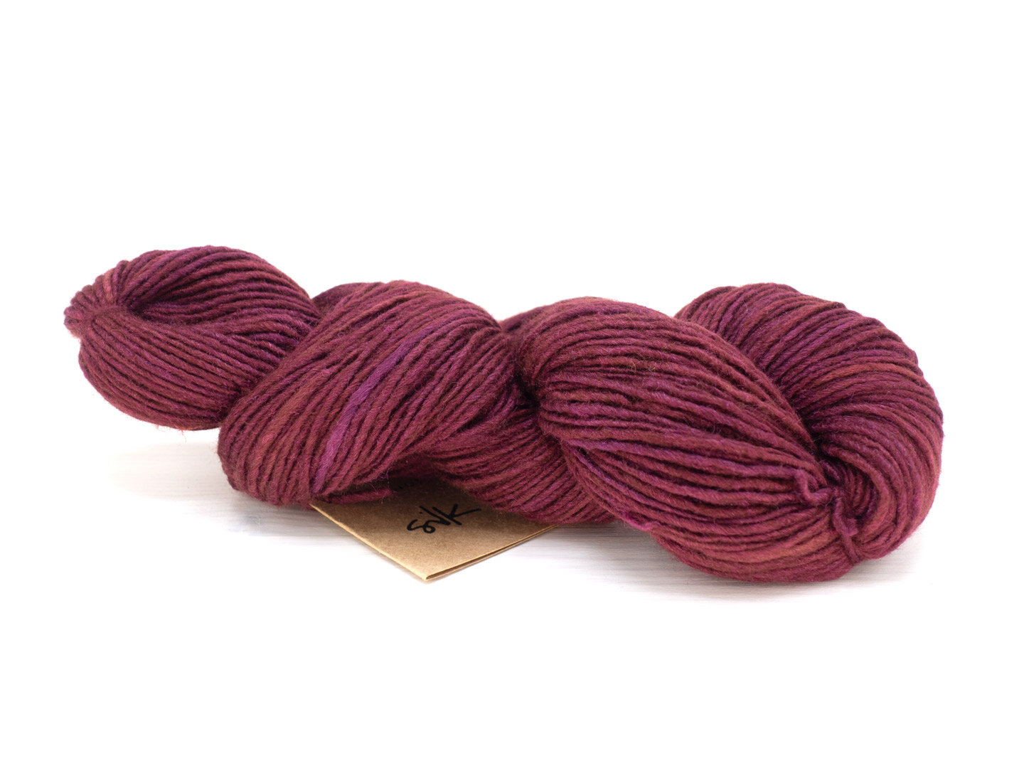 Пряжа Manos del Uruguay Silk Blend, 50г/135м, цвет SB300M Bing Cherry, 70% меринос экстрафайн, 30% шёлк