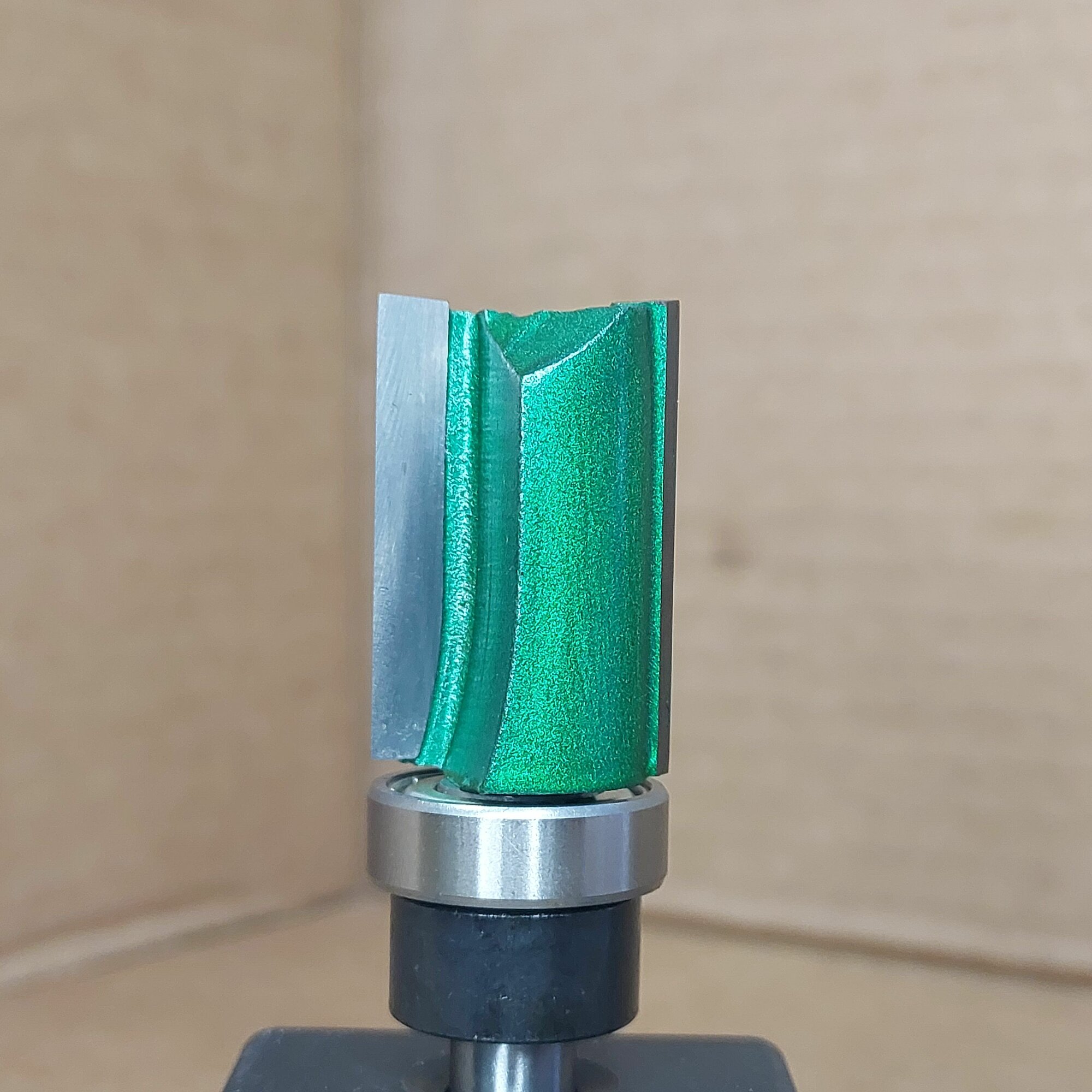 Фреза обгонная с верхним подшипником Алмаз 1021 D:19mm I:30mm d:8mm